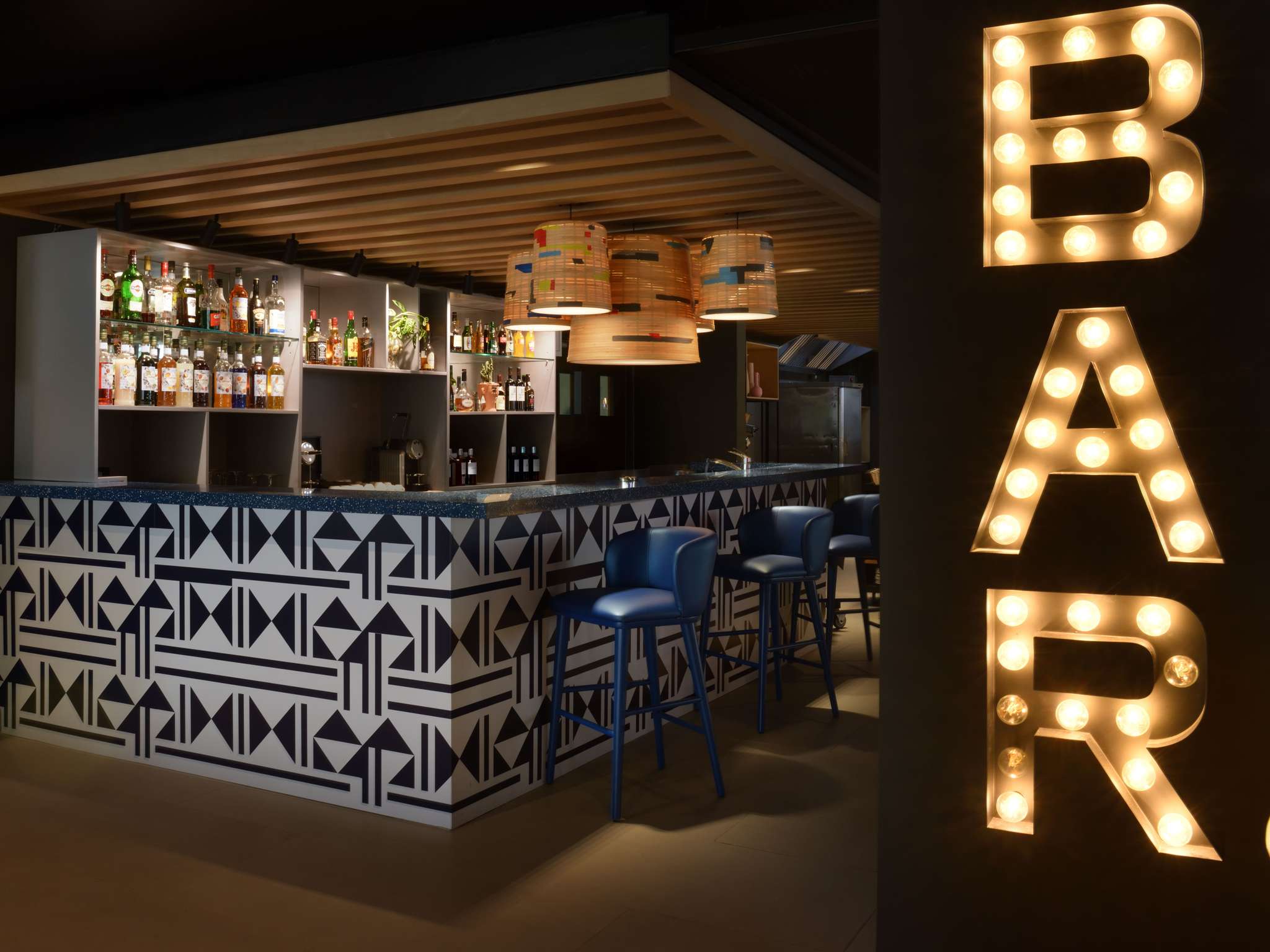 Ibis Styles Abidjan Plateau, Budget Hotel in Abidjan - ALL