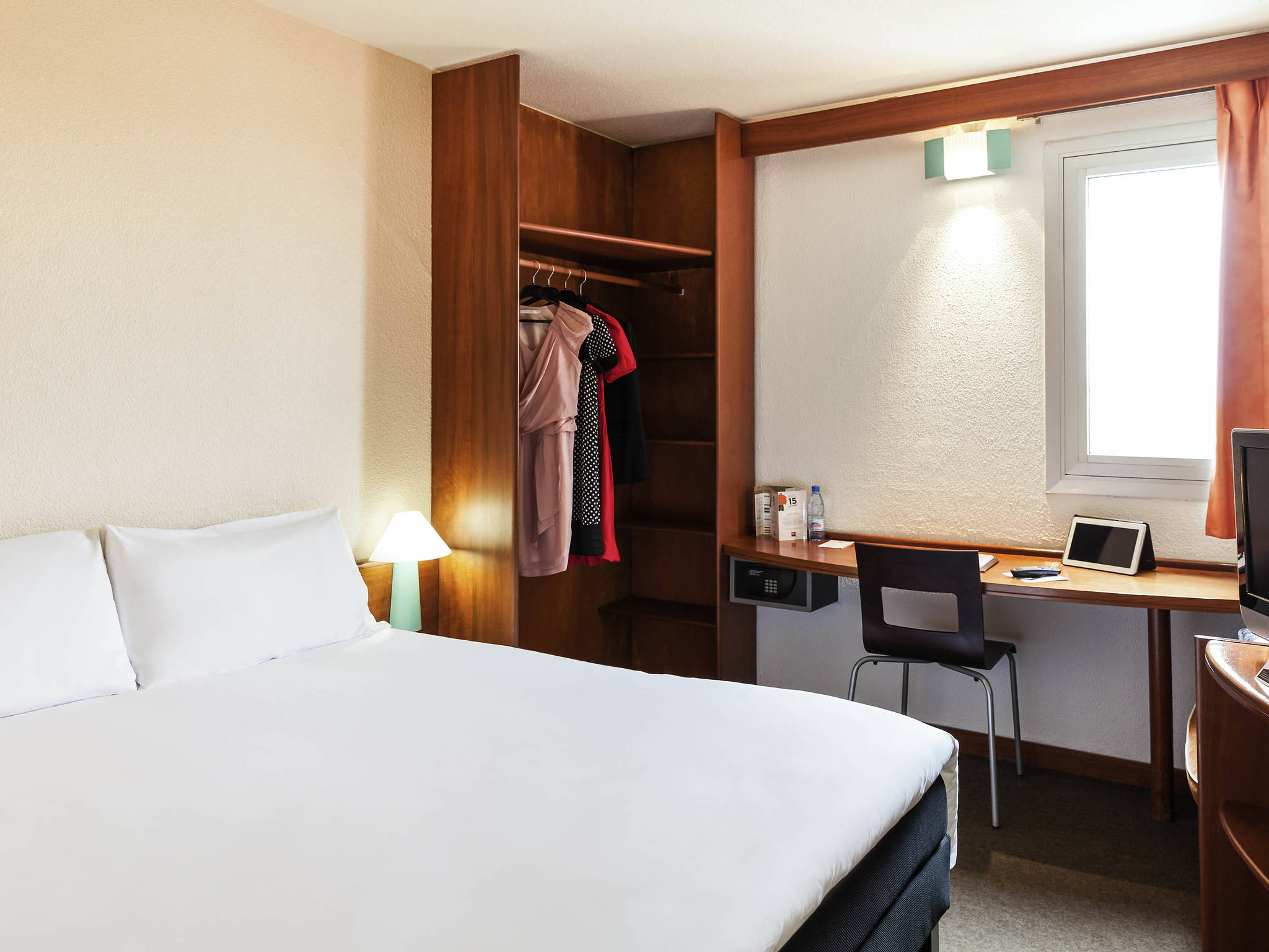 ibis Douala, Hotel in Douala - ALL