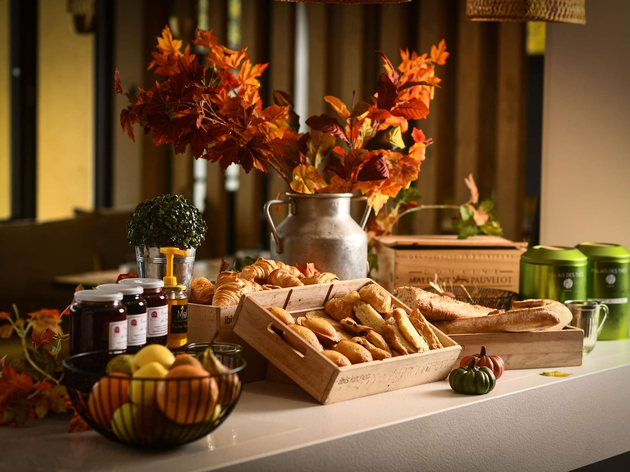 Ibis Beaune - La Ferme aux Vins - ALL