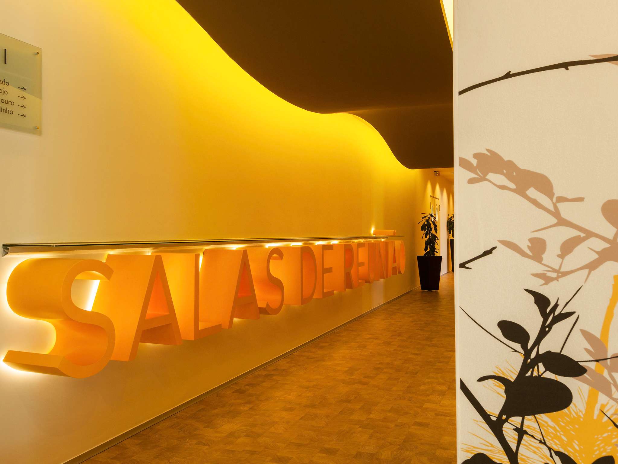 Hotels in Setúbal - Novotel Setúbal | Novotel hotels - ALL