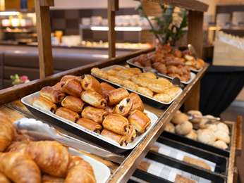 Family Hotel Brussels Centre - Novotel - In The City Centre - ALL