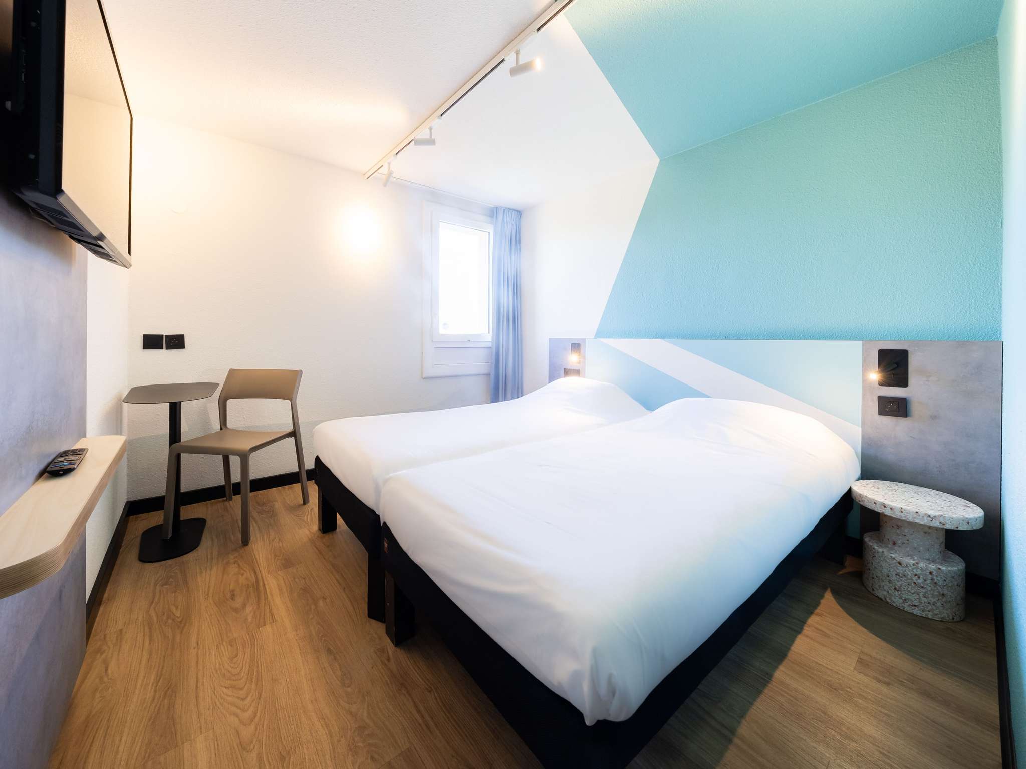 Hôtel 2 étoiles à Beziers - ibis budget Béziers Est Méditerranée - ALL ...