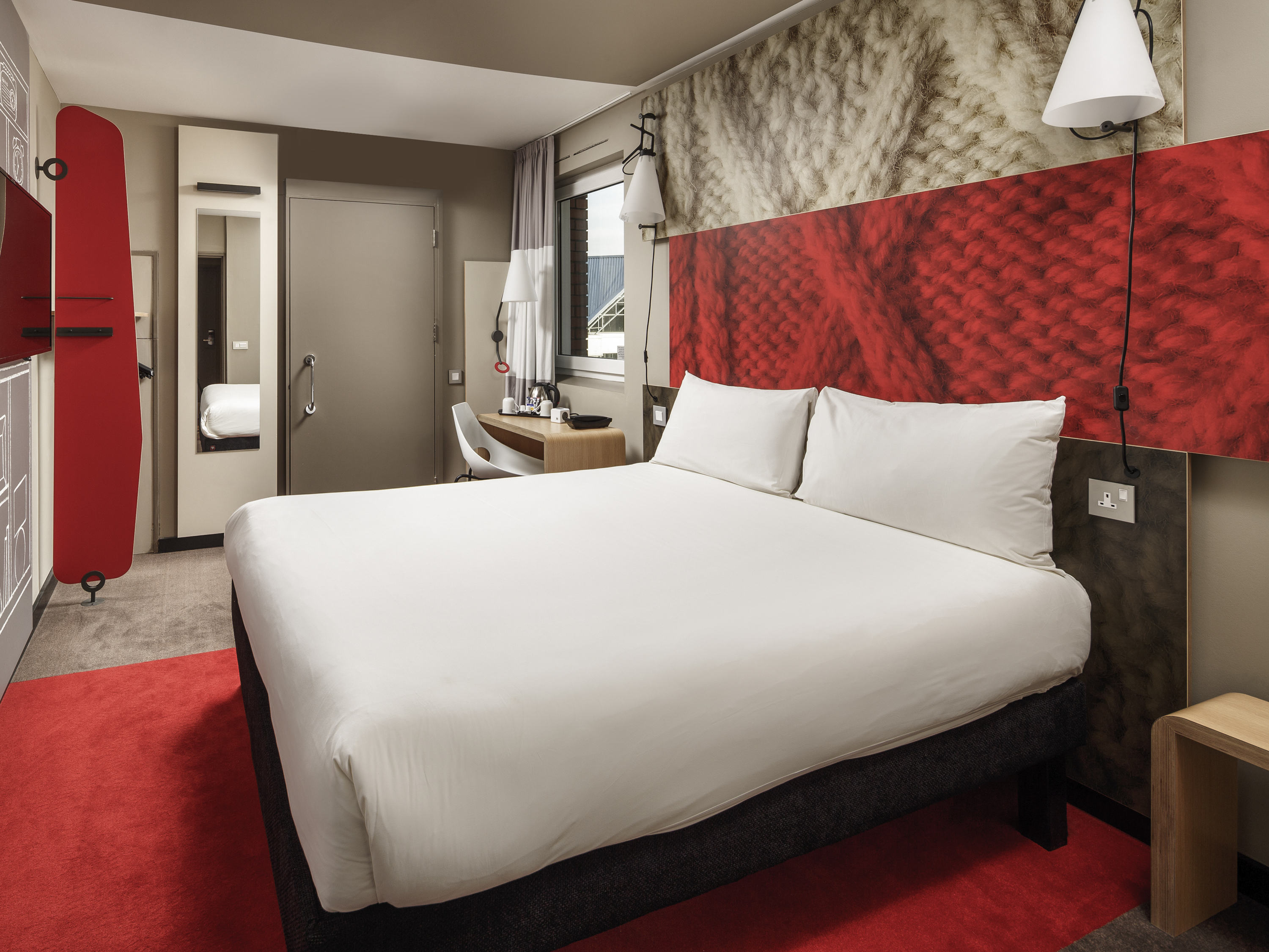 Ibis Coventry Centre | Well Equipped Hotel in Coventry - ALL