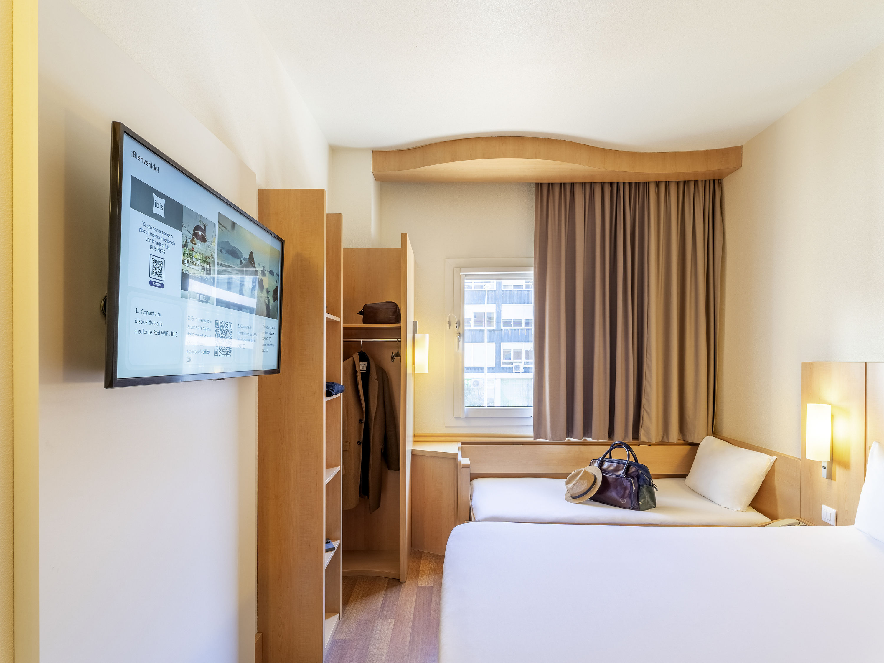 ibis Valentín Beato - Hotels in Madrid | AccorHotels.com - ALL