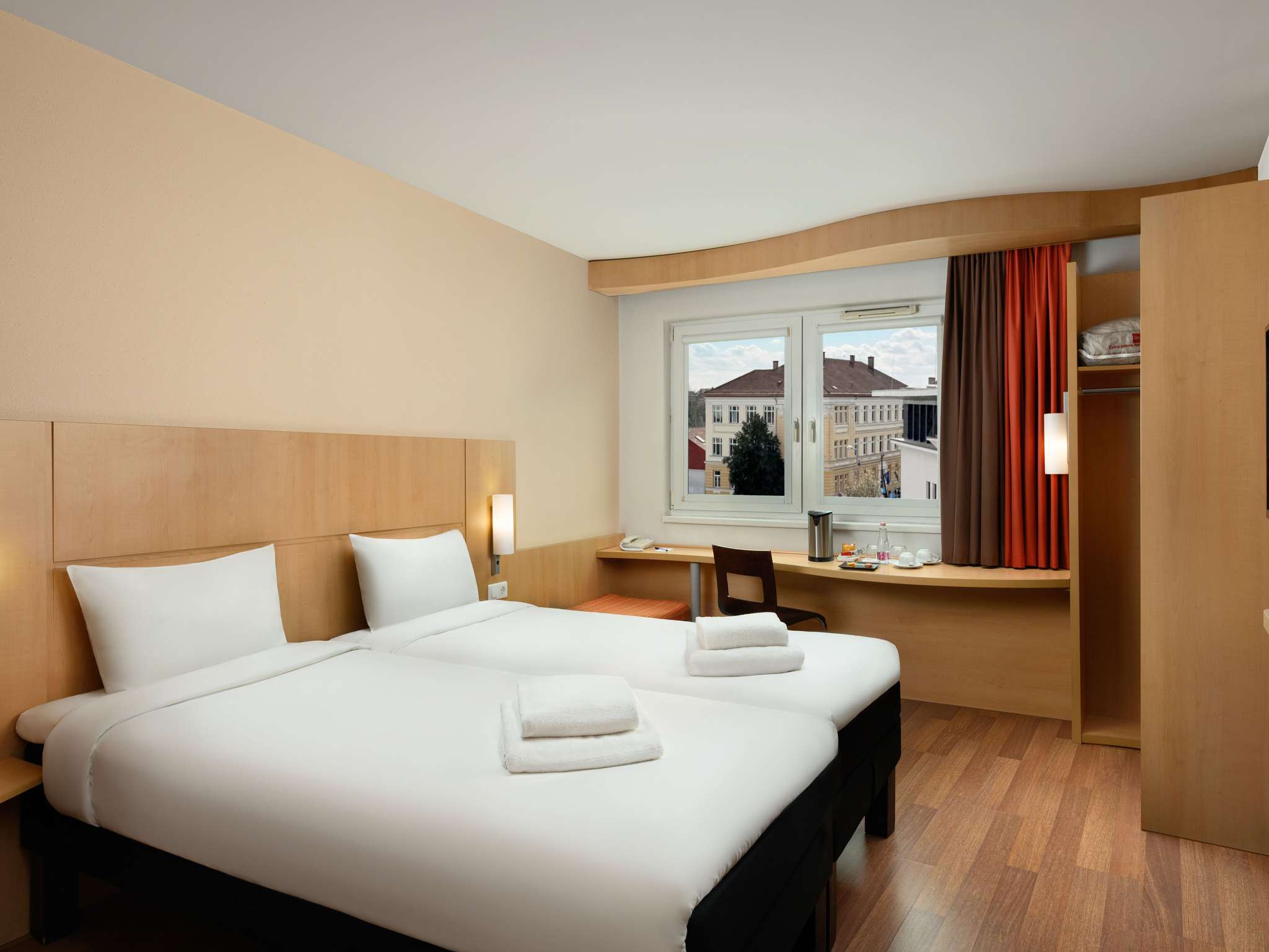 Ibis Gyor | Modern Hotel in Gyor - ALL