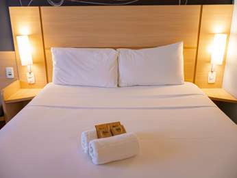 Hotel em Macaé próximo à Praia dos Cavaleiros | ibis - ALL