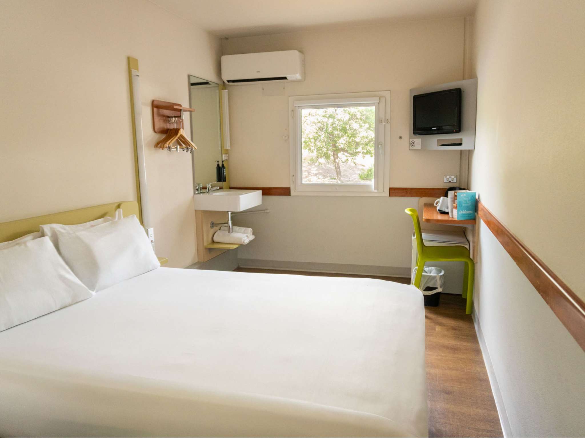 ibis Budget Melbourne Airport Hotel | ALL - ALL