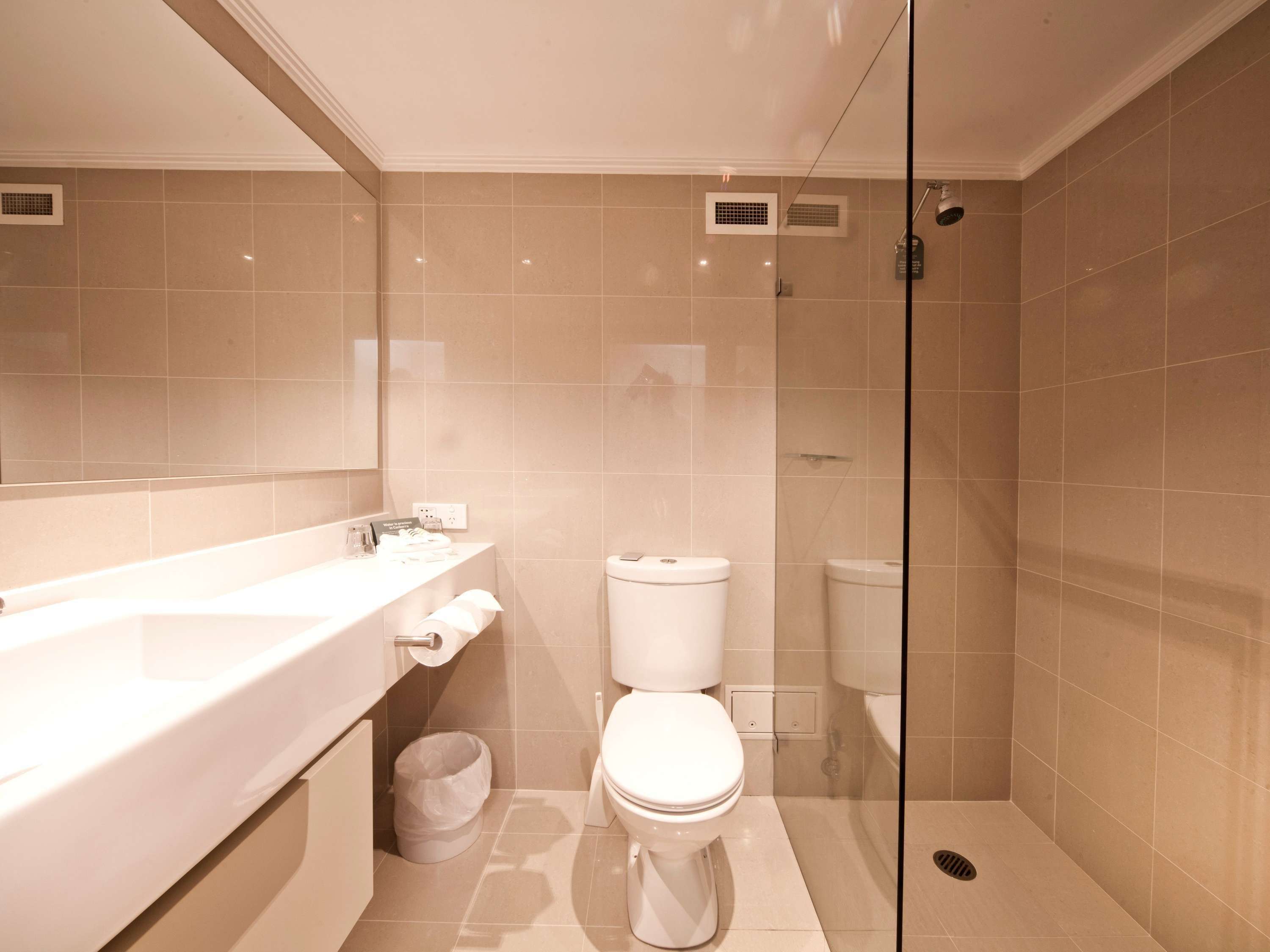 Mercure Hotel Canberra | Central Location | ALL - ALL