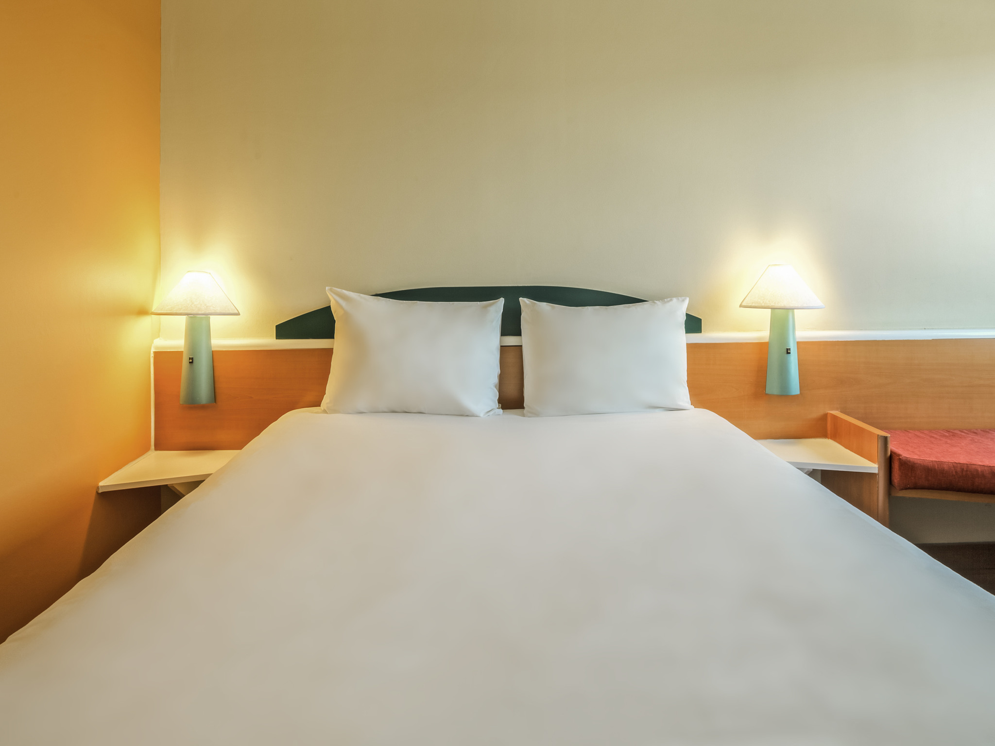 Ibis Mexico Perinorte: great location north of Mexico City - ALL