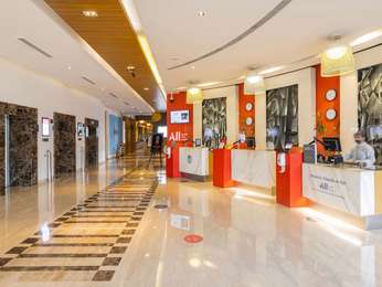 Hotel in Gurgaon, National Capital Territory - ibis Gurgaon Golf Course ...