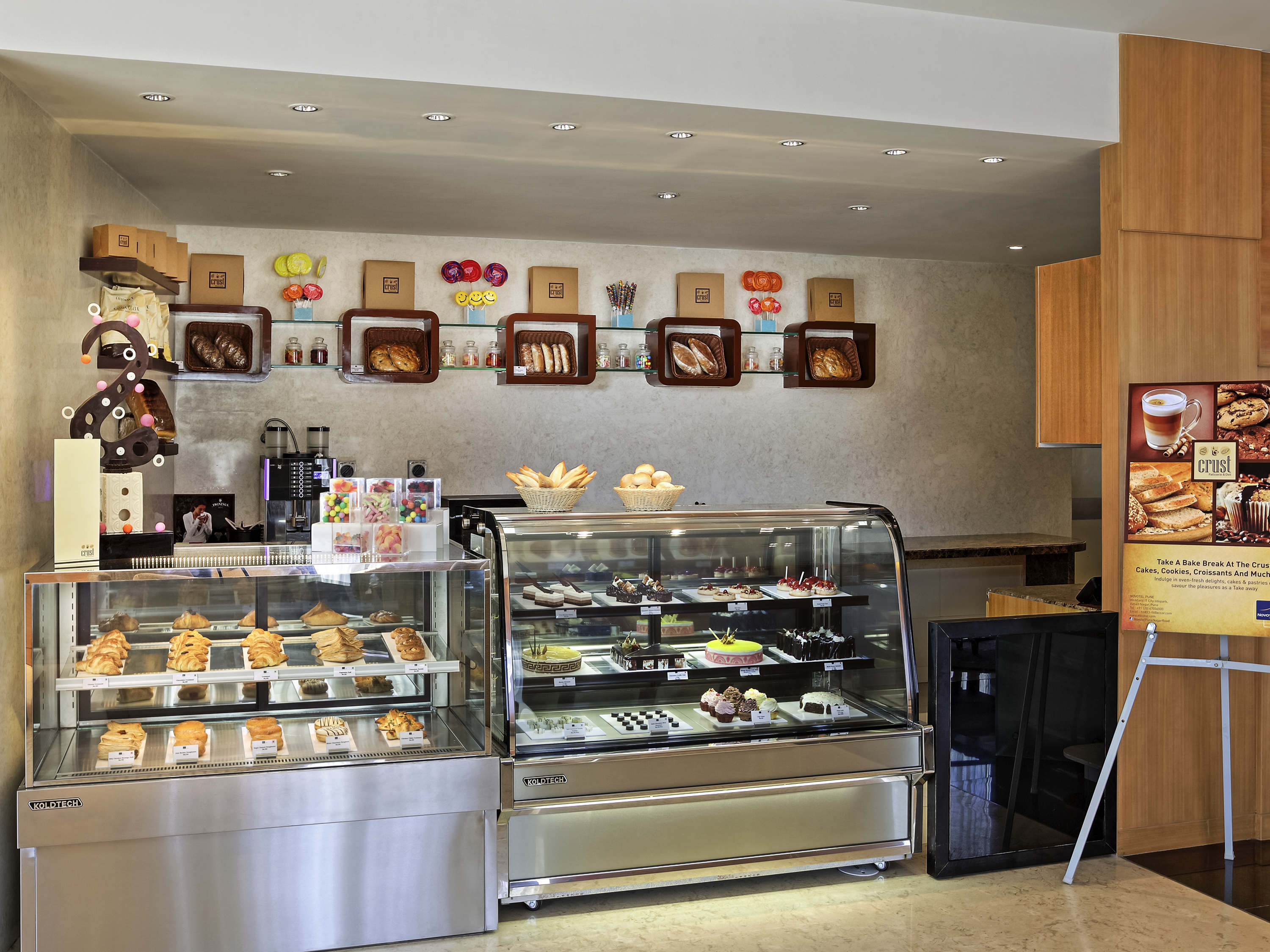 Pune Business Hotel-Novotel Pune Nagar Road - ALL