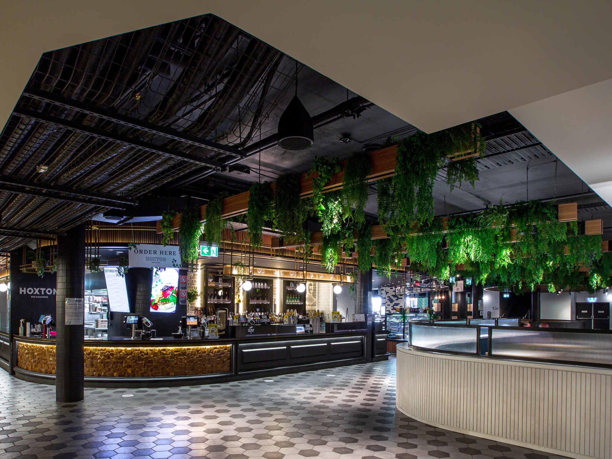 Mercure Sydney Liverpool | Liverpool Hotel | ALL - ALL