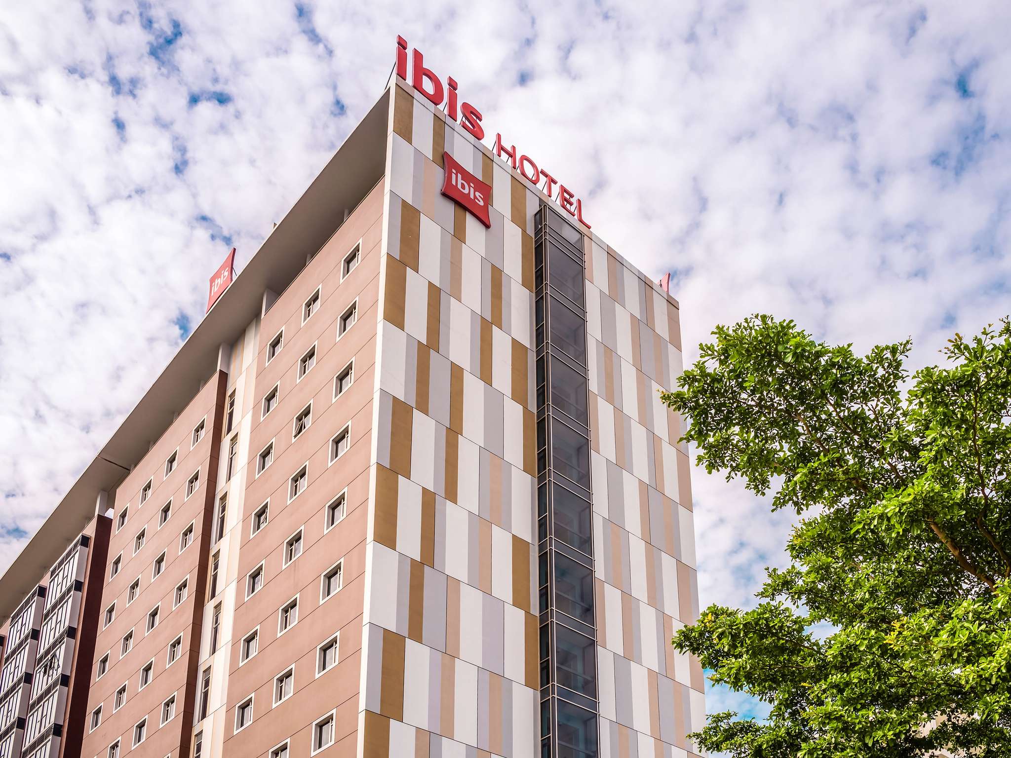ibis Saigon South Hotel | Hotel in Ho Chi Minh | all.accor.com - ALL