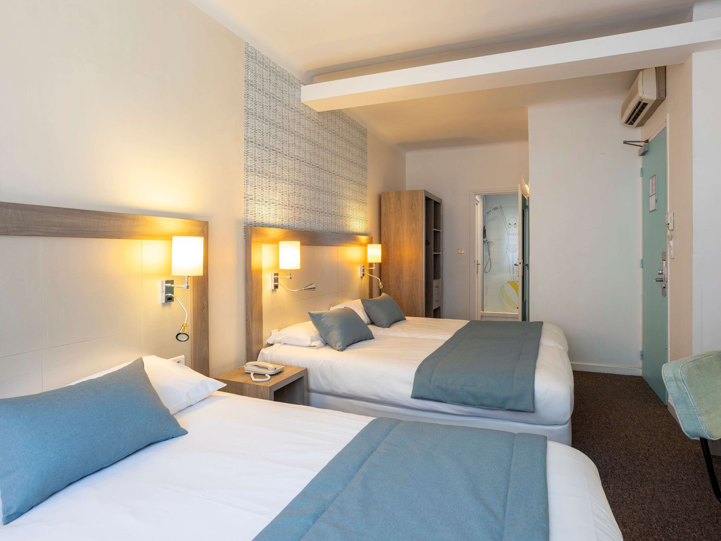 Hotel in Calais - ibis Styles Calais Centre - ALL