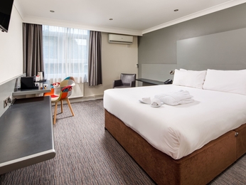 Mercure Chester Abbots Well | 4 Star Hotel in Chester - ALL