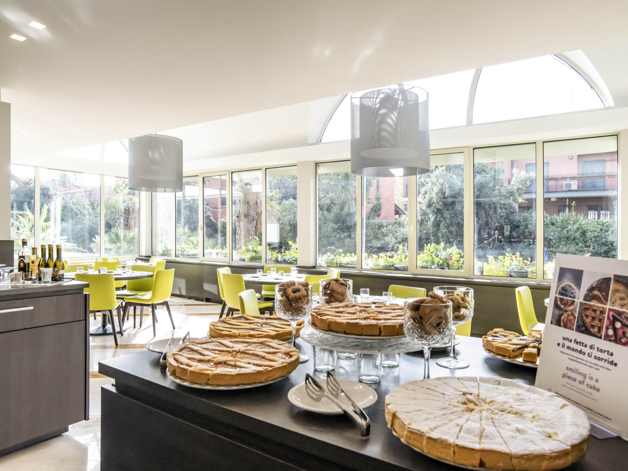 Mercure Rome West - ALL