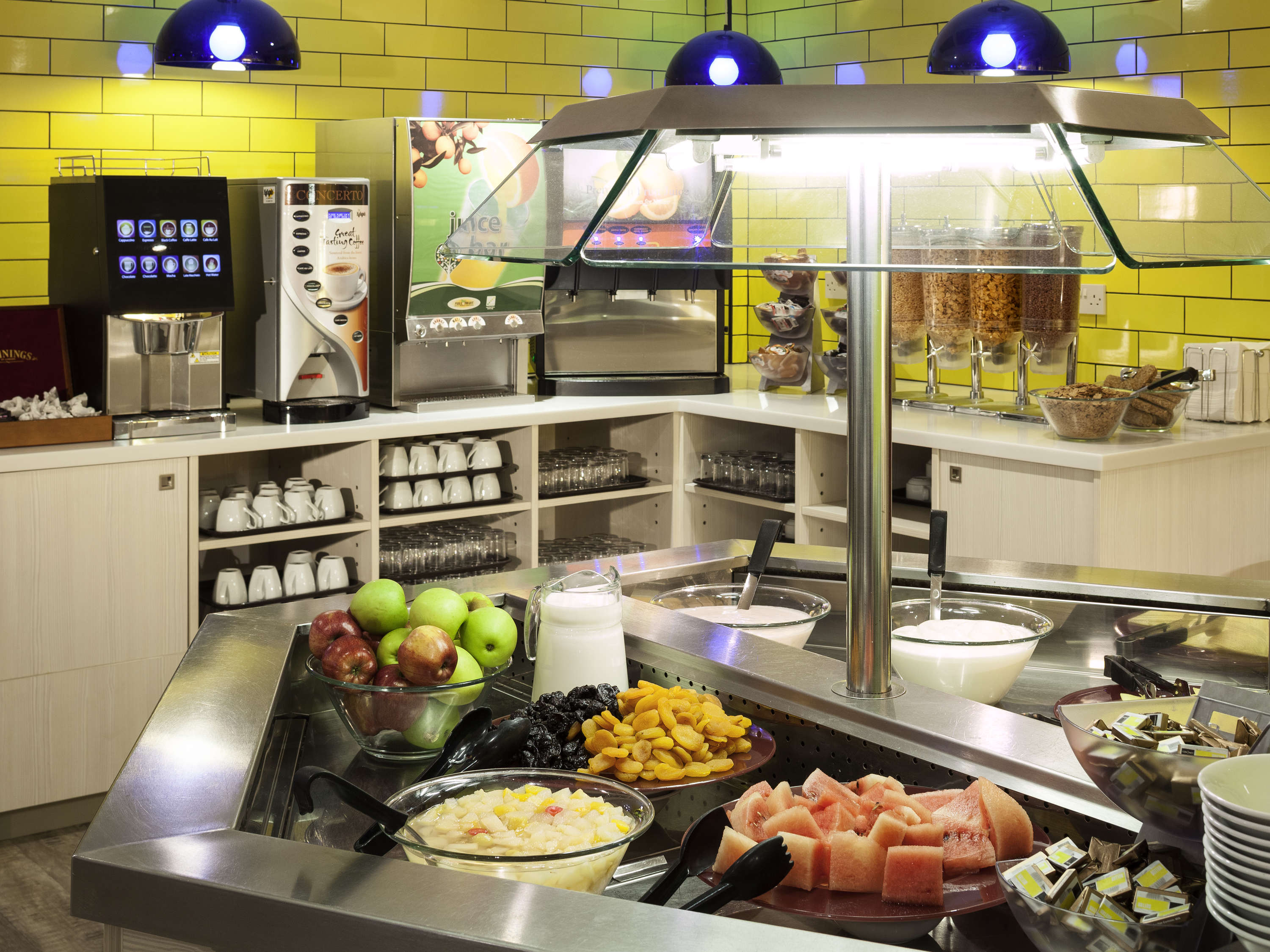 Ibis Styles London Excel | Energetic Hotel in London - ALL