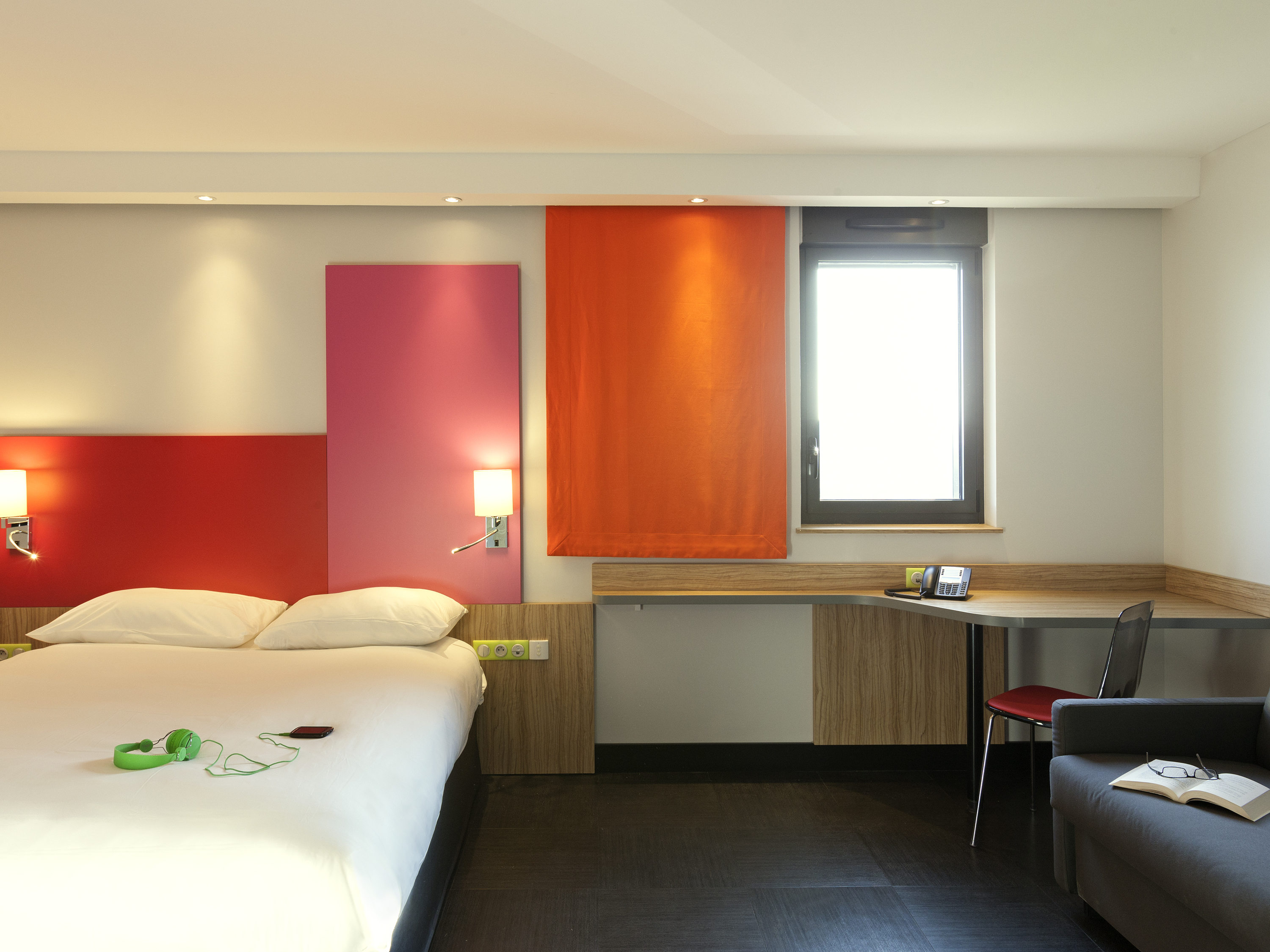 ibis Styles Romans Valence Gare TGV - Hôtel 3 étoiles - ALL - ALL