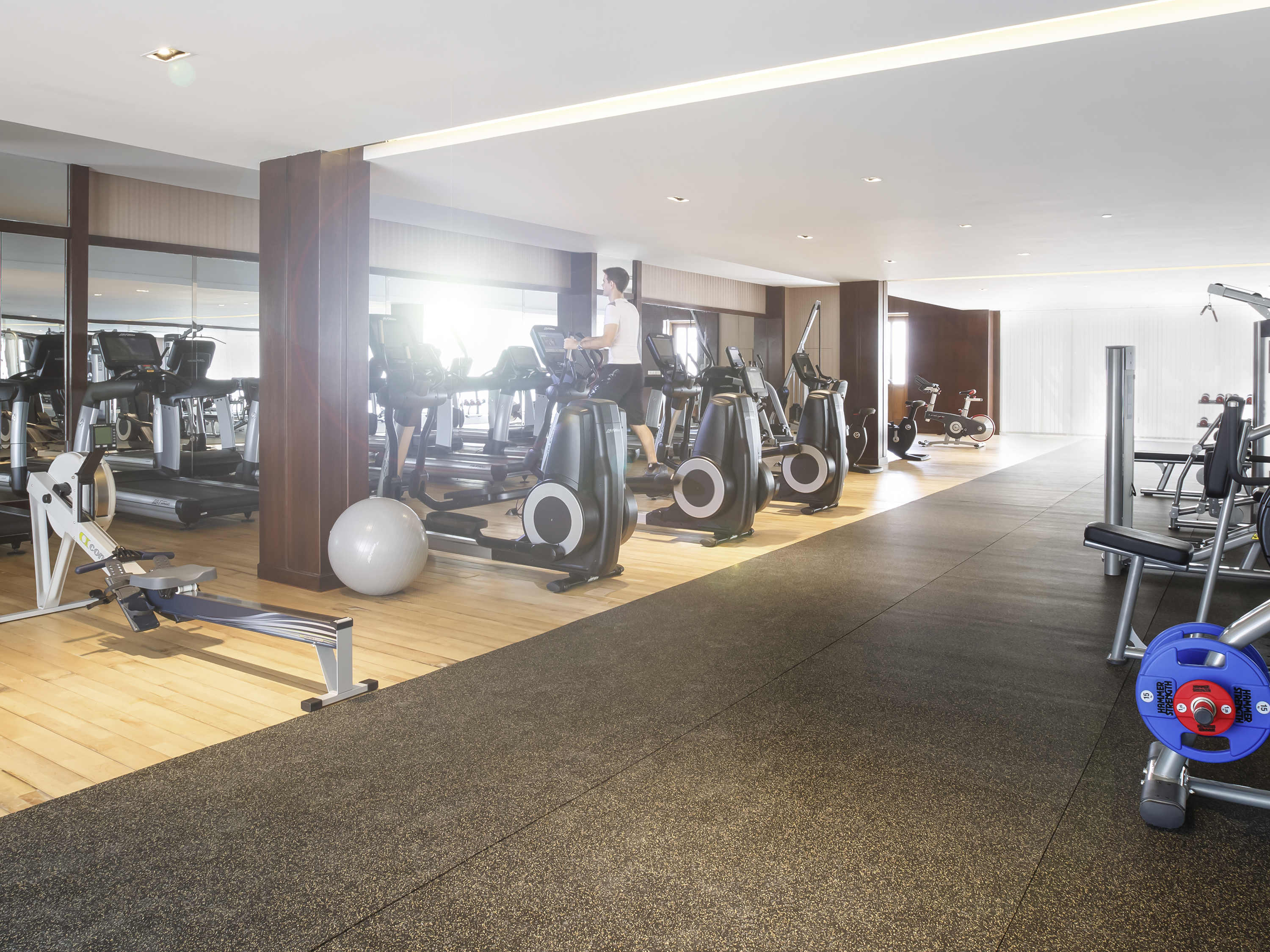Novotel Yangon Max | 5-Star Hotel in Yangon - ALL