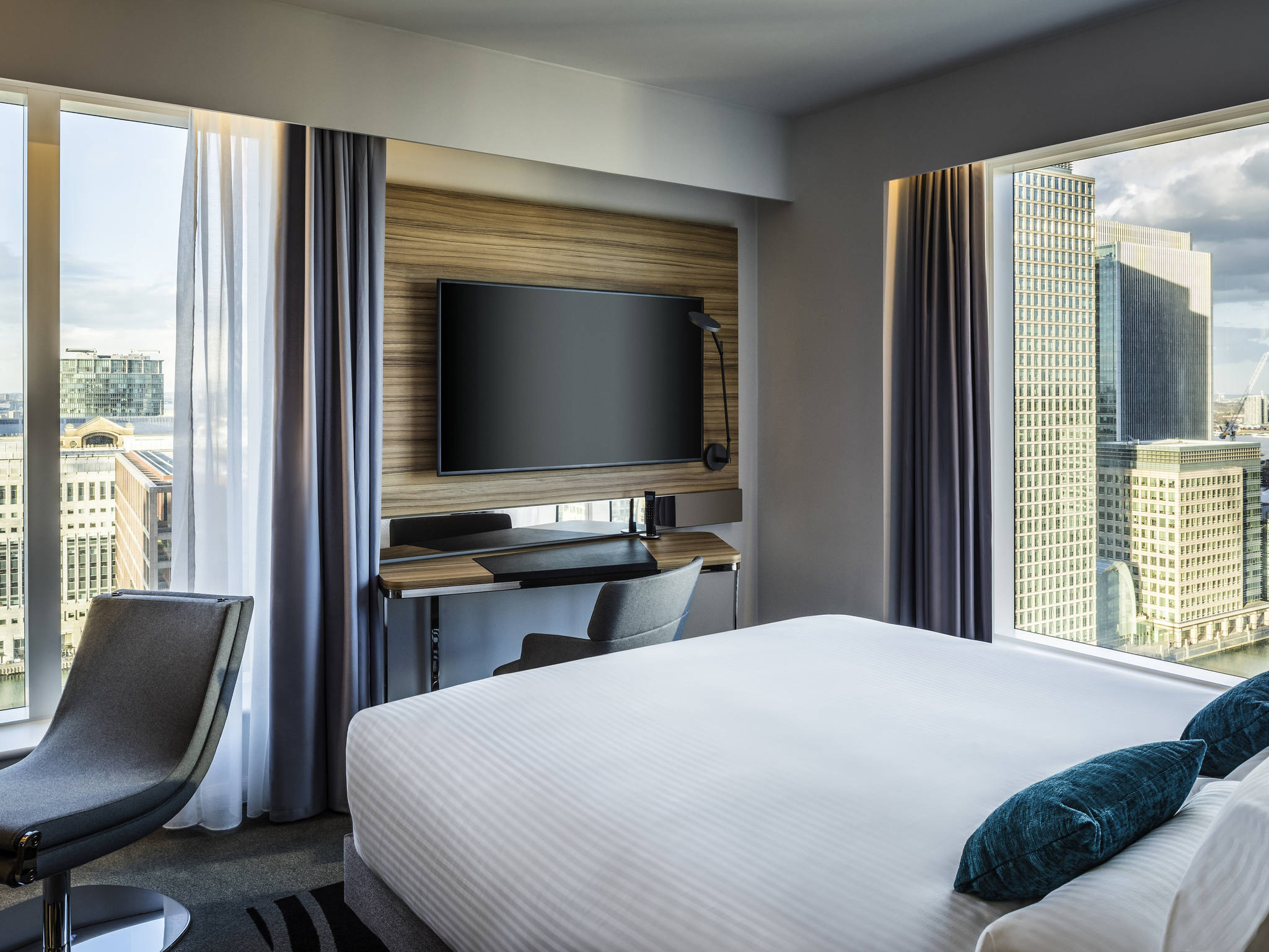 NOVOTEL LONDON CANARY WHARF - 4 star hotel - ALL - Accor Hotels - ALL