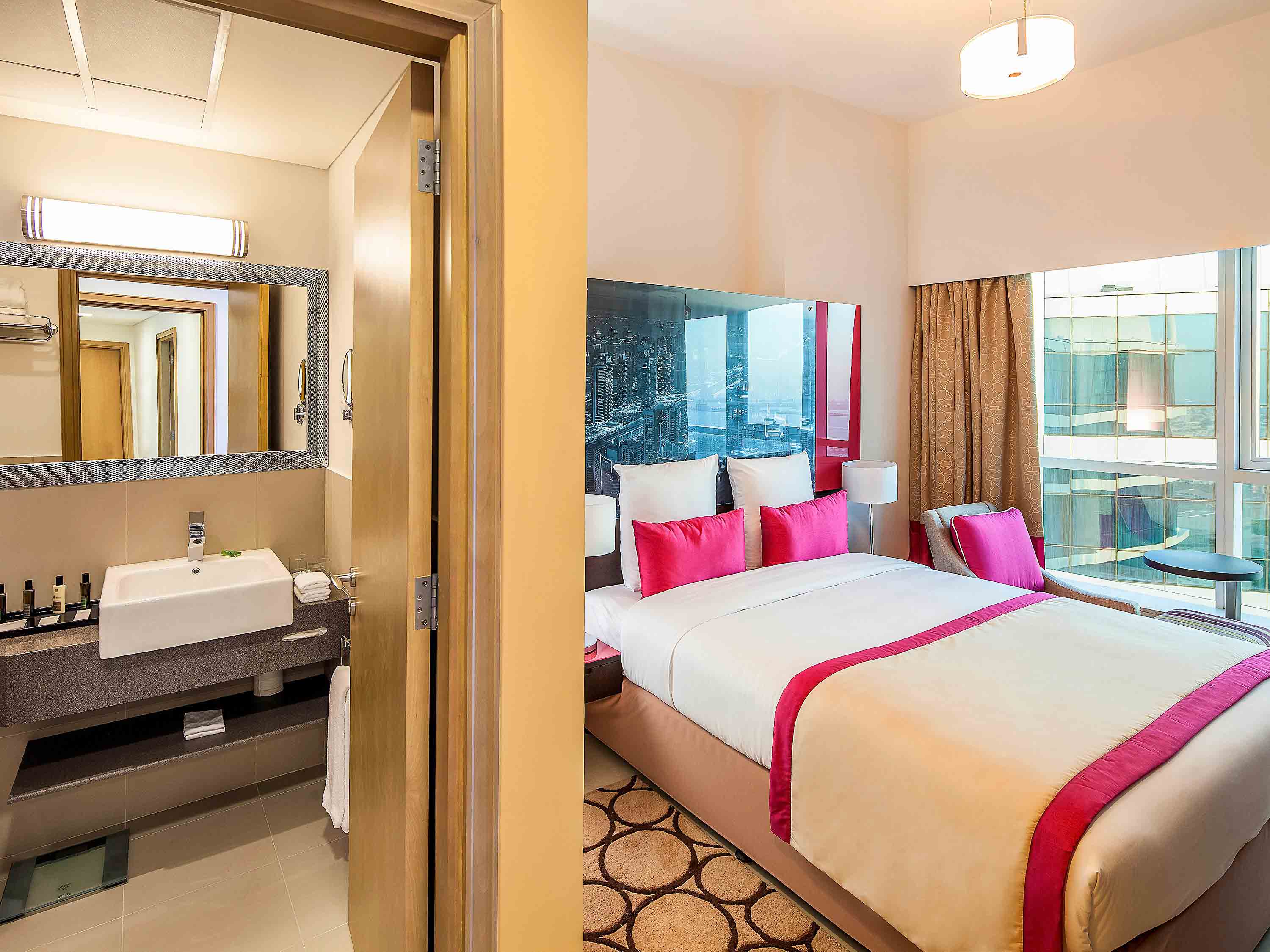 Hotel in DUBAI - Aparthotel Adagio Premium Al Barsha - ALL