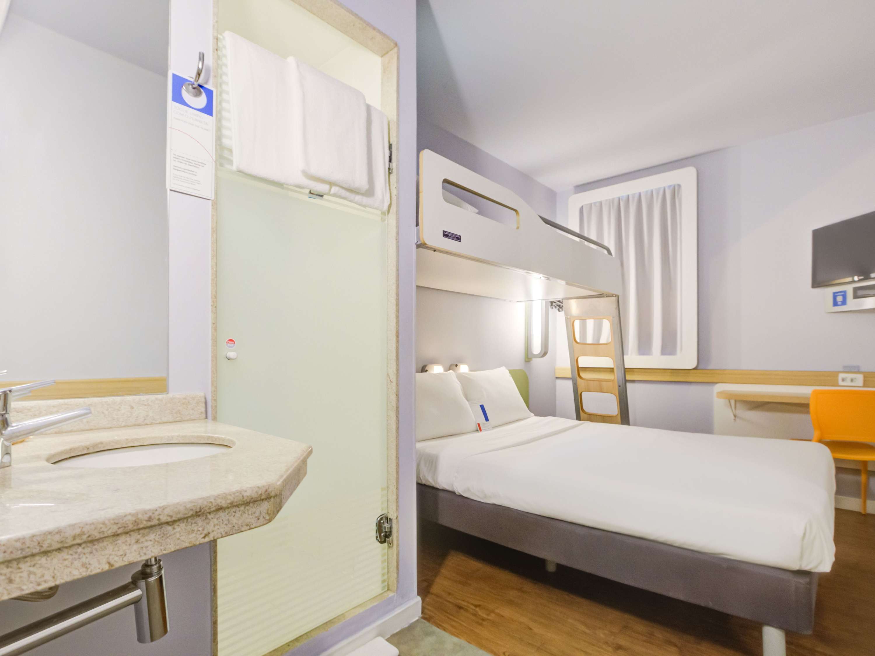 Cheap hotel in Rio de Janeiro - Ibis Budget RJ Copacabana - ALL