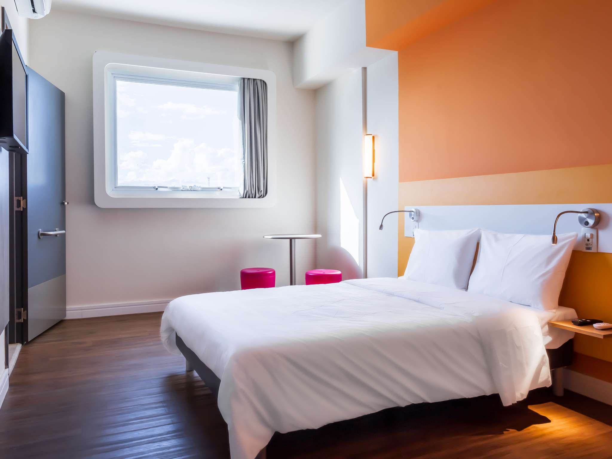 Hotel in Pindamonhangaba | Ibis Budget - ALL