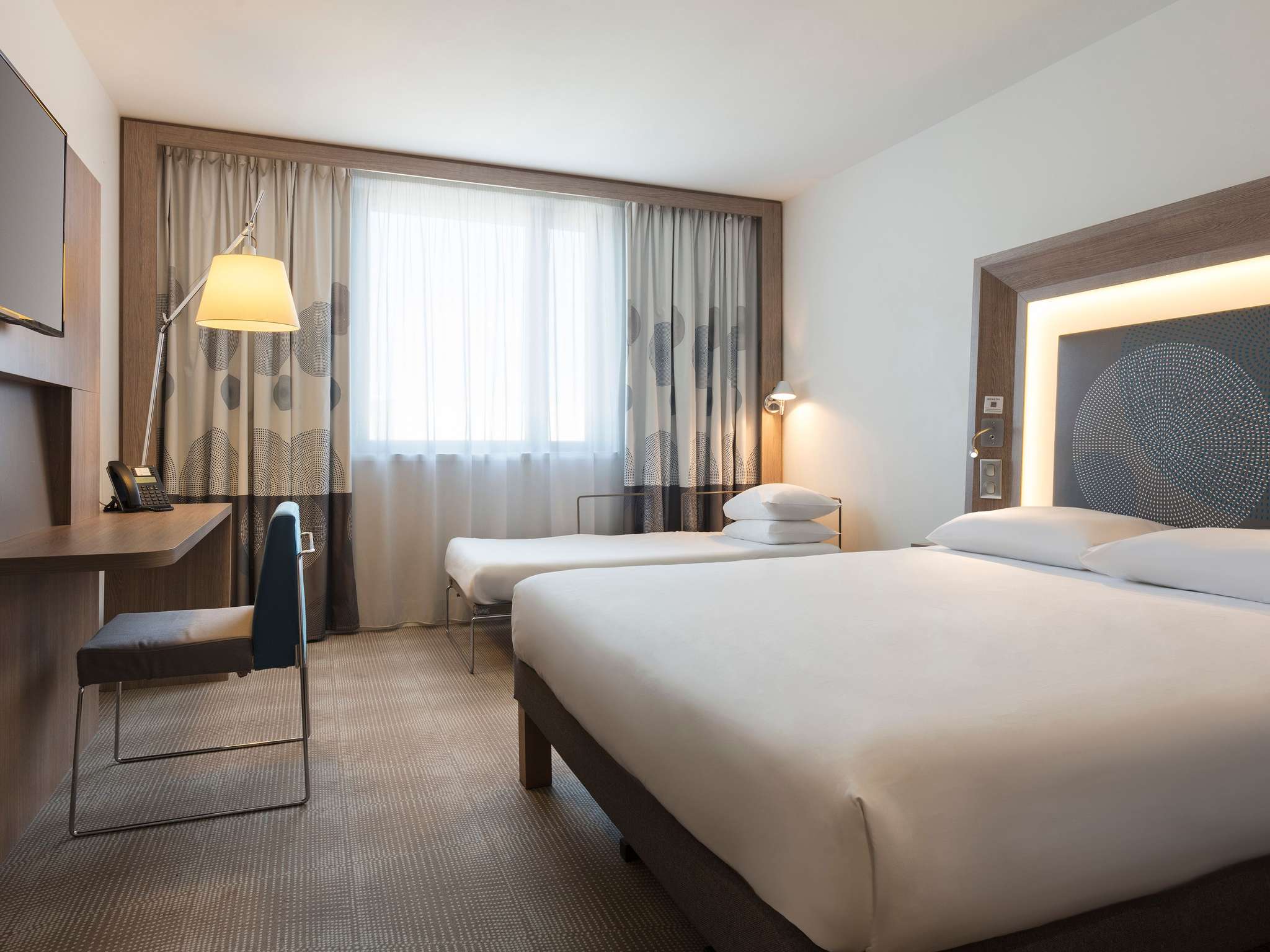 Novotel Paris Saint Denis Stade Basilique - 4-star hotel | ALL - ALL