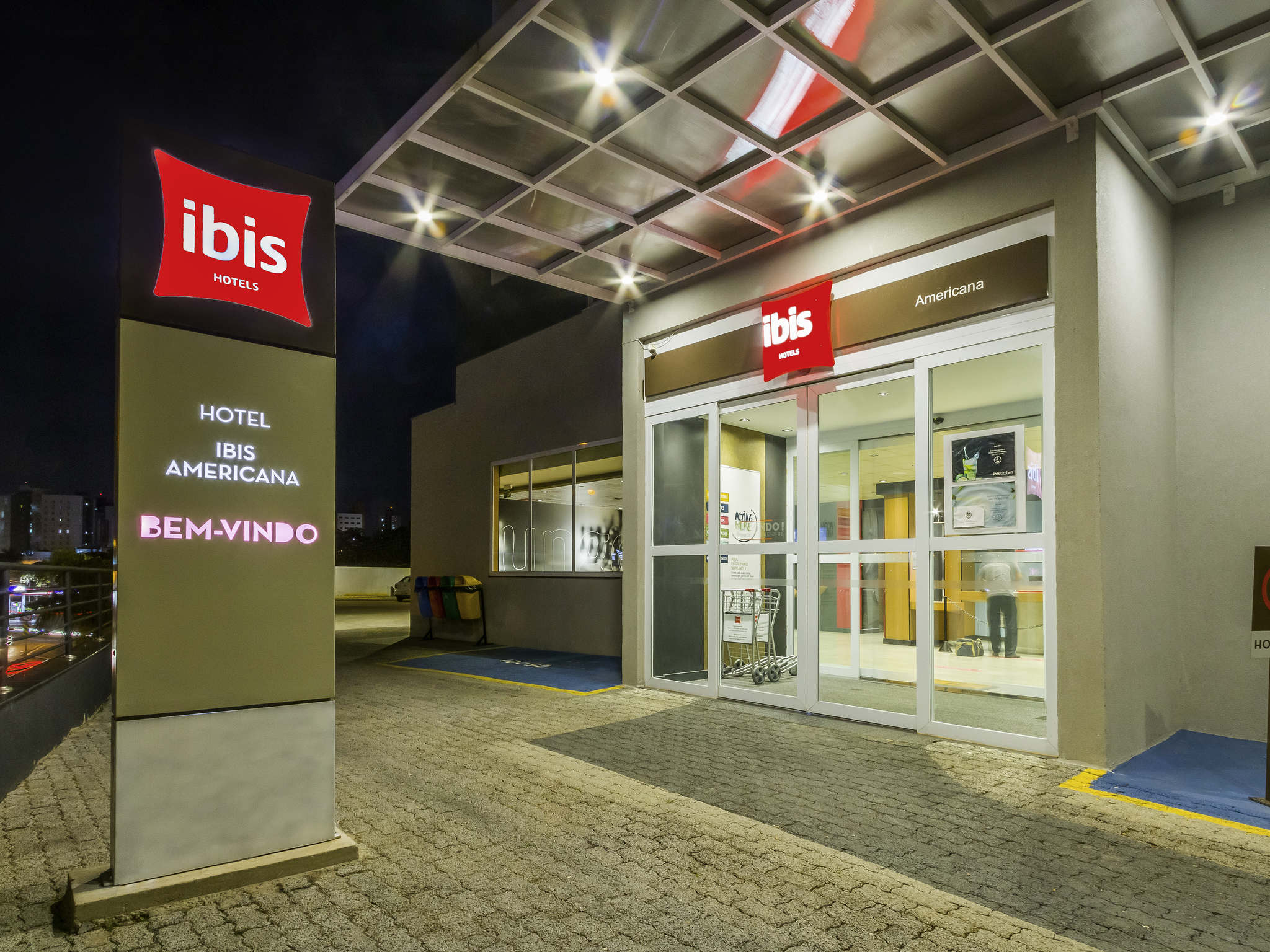 Cozy and well-located hotel in Americana | ibis - ALL