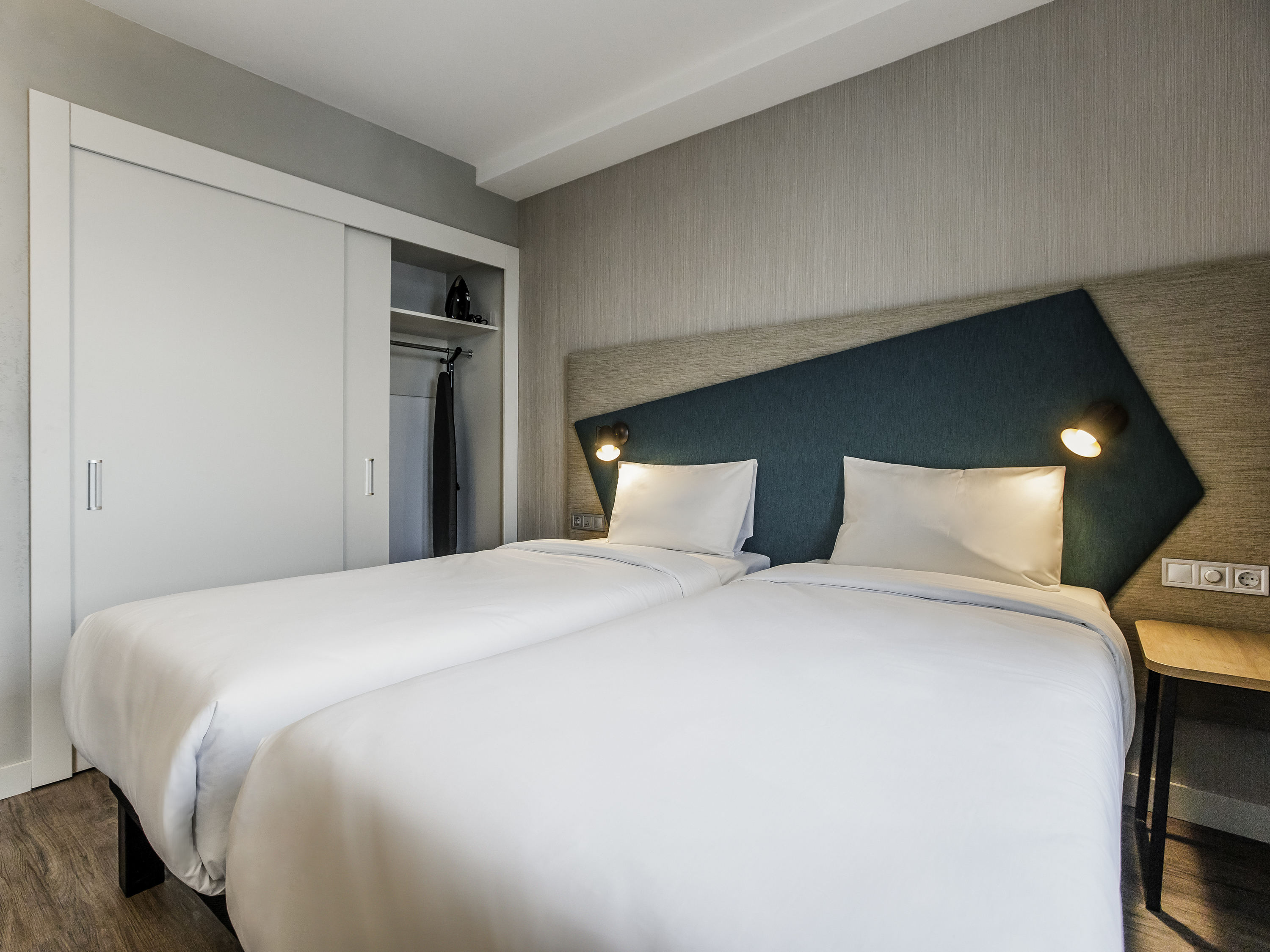 Adagio Kyiv Beresteiska | Hotels in Kyiv Ukraine | Accor Hotels - ALL