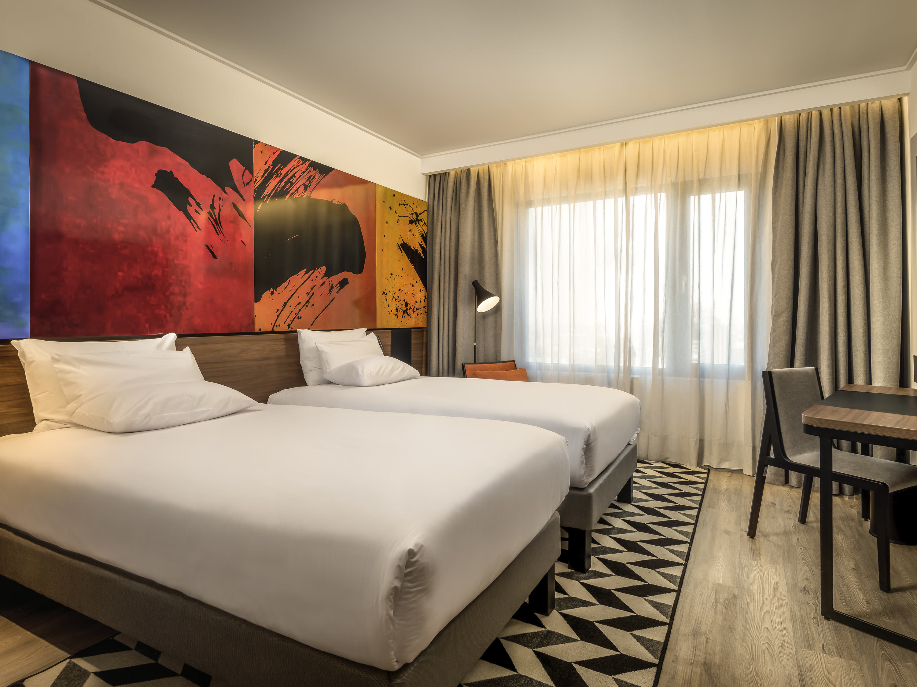 Modern and well-located hotel in Providencia | Novotel - ALL