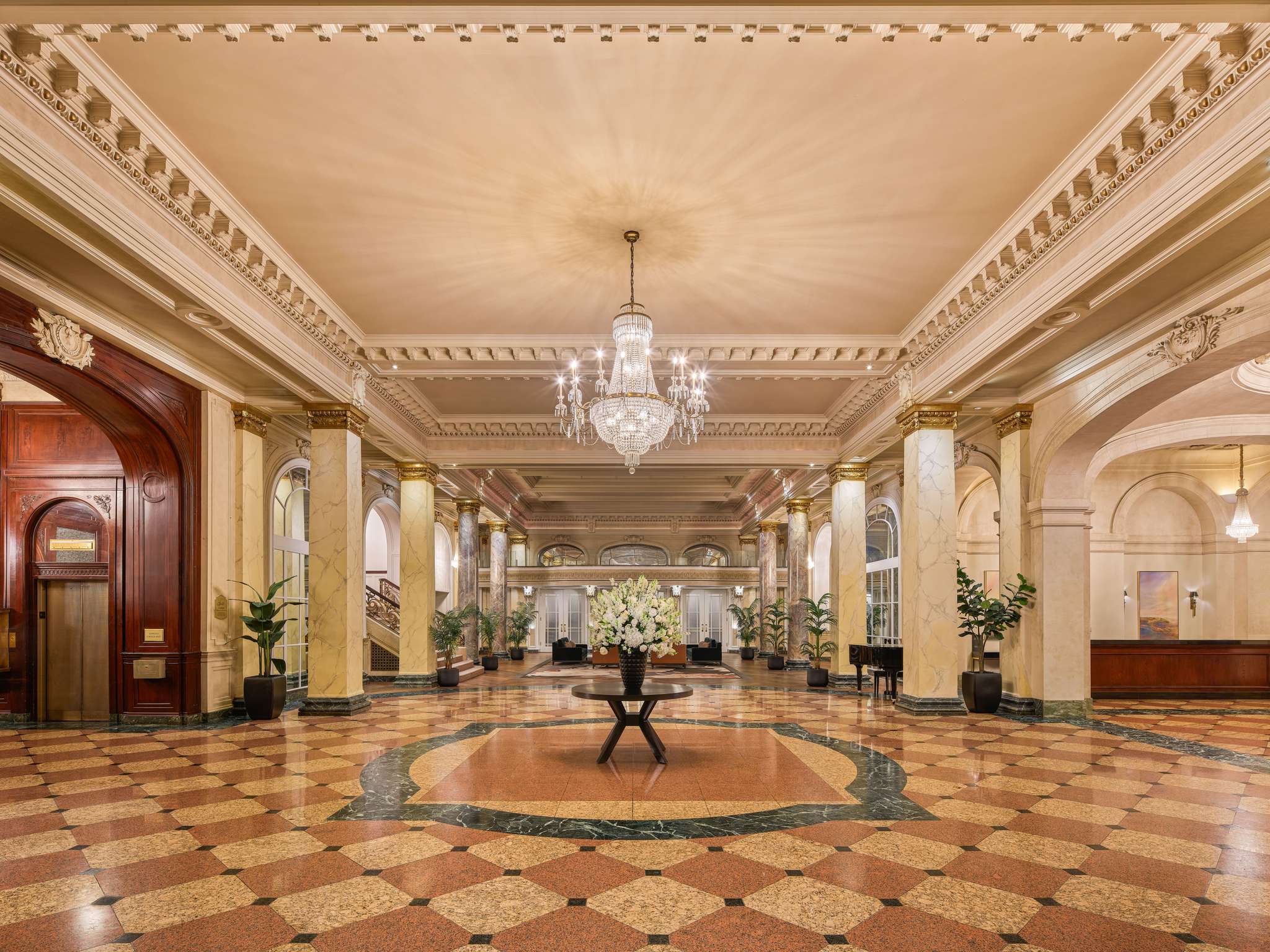 Fairmont Palliser - 4 star Hotel in Calgary | ALL - ALL