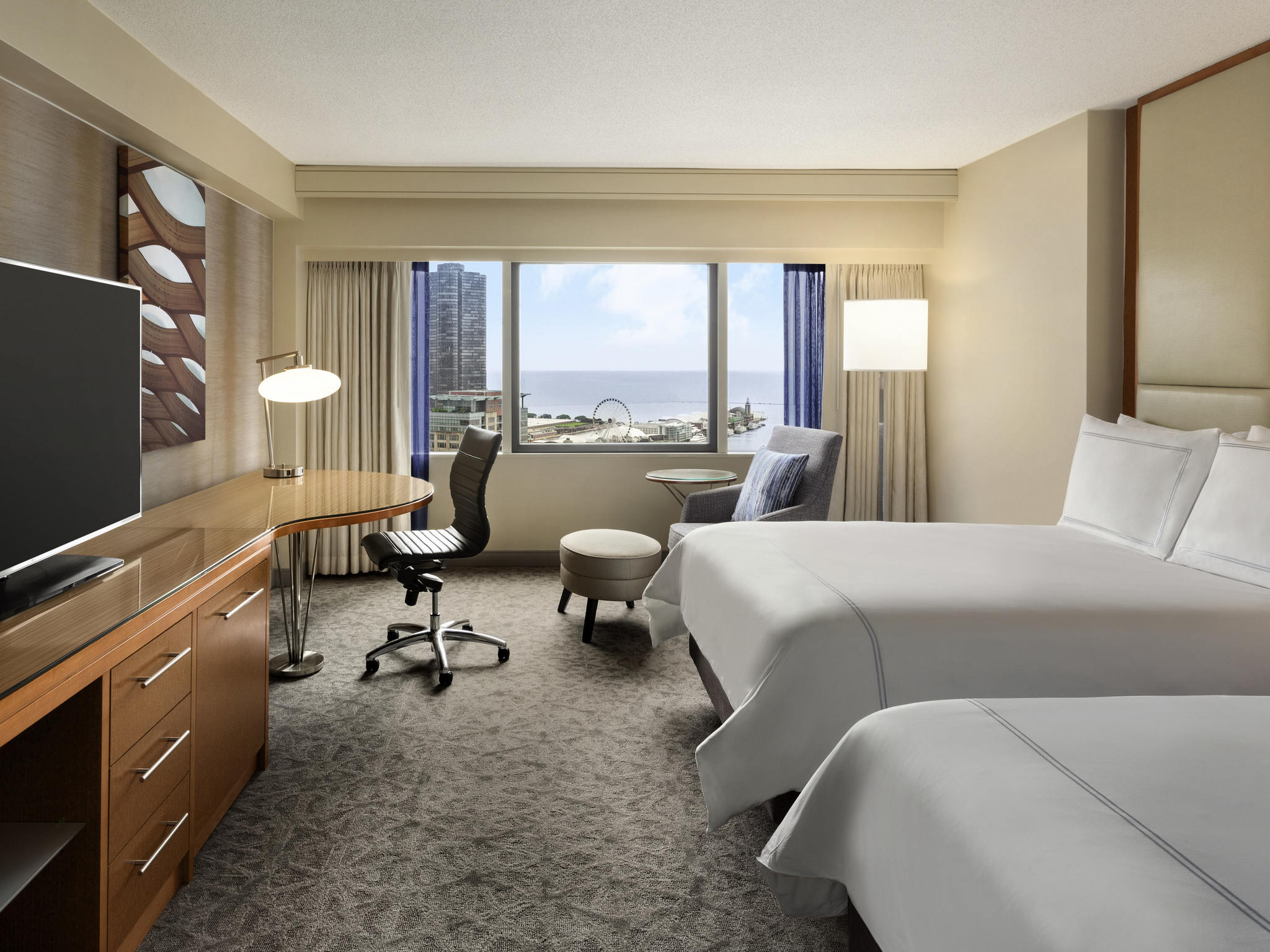 Chicago Swissotel - Luxury Hotel in Chicago | ALL - ALL