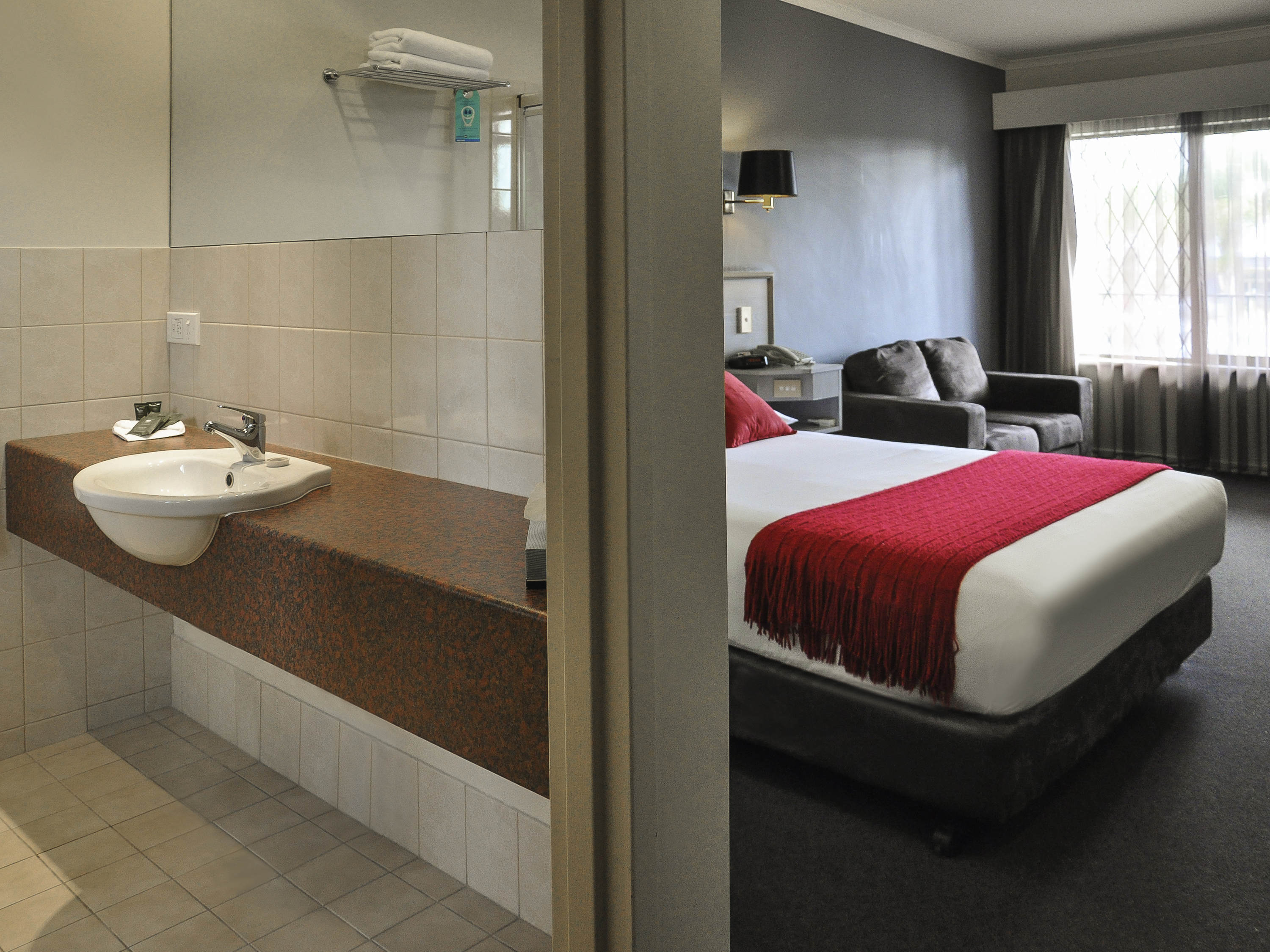 Hotel in Adelaide - ibis Styles Adelaide Manor - ALL