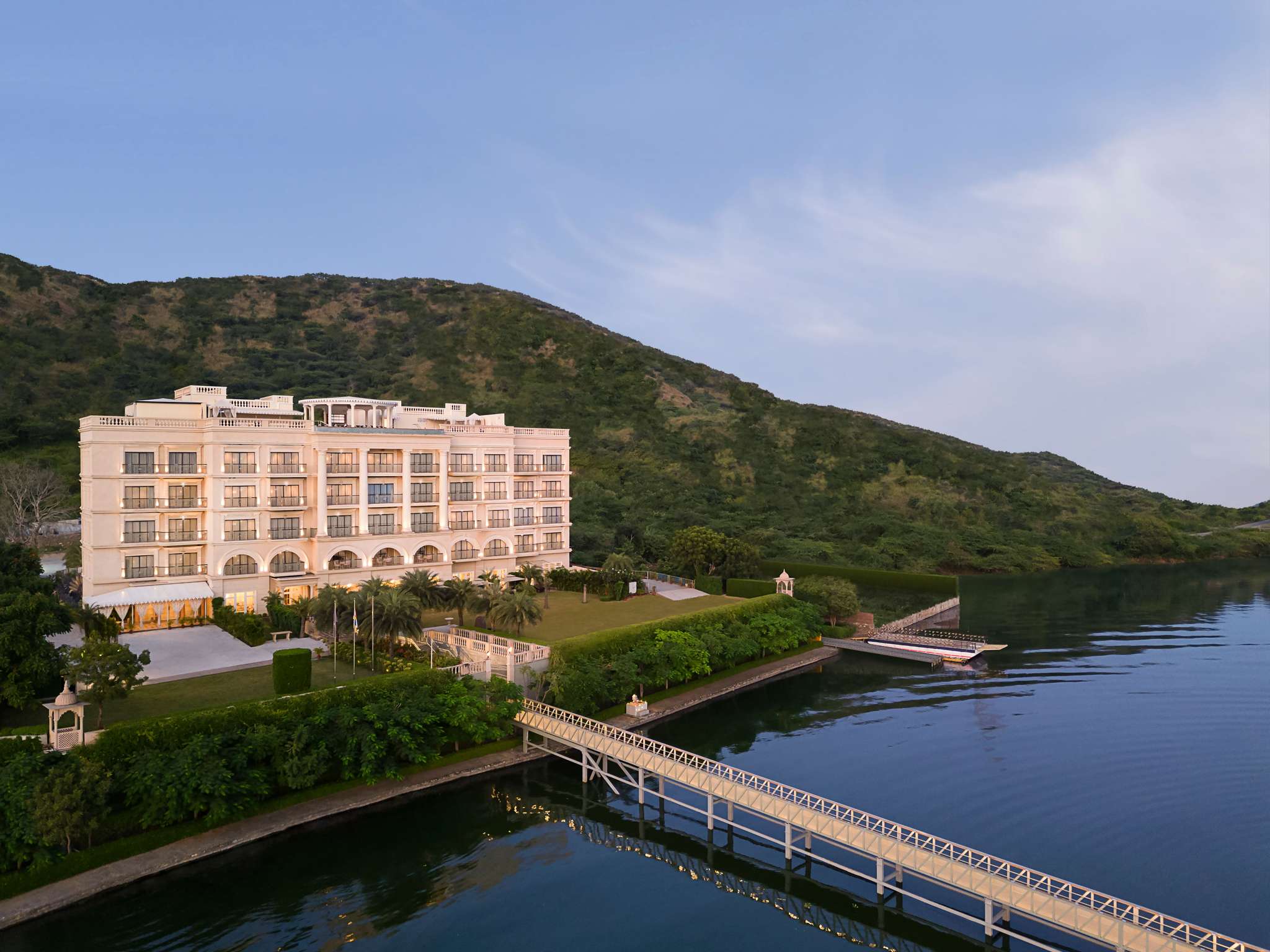 Raffles Udaipur | A mystical oasis on Udai Sagar Lake - ALL