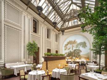 Raffles London at The OWO | Luxury Hotel in London - ALL