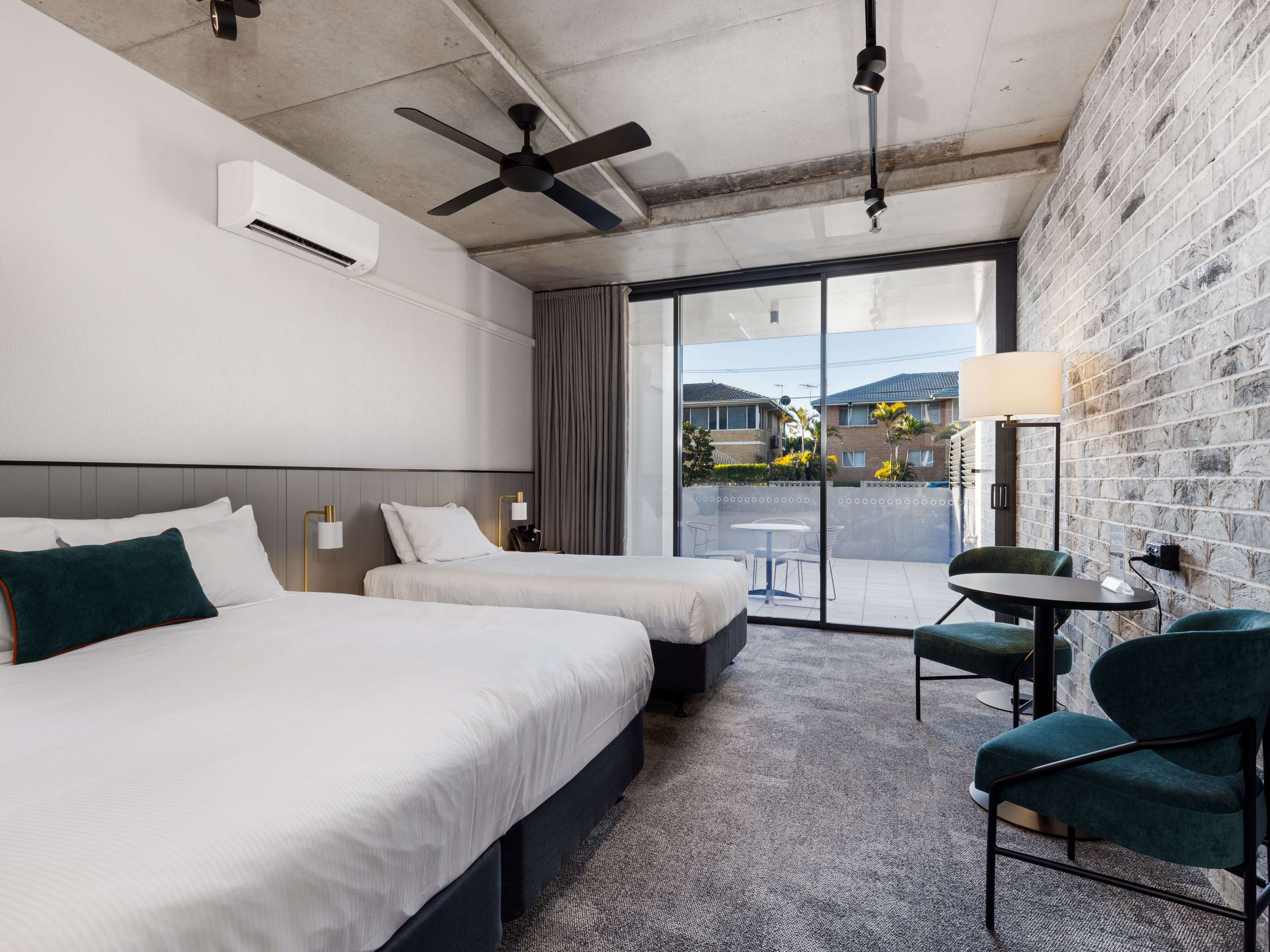 Hotel in Brisbane - The Sebel Brisbane Margate Beach - ALL