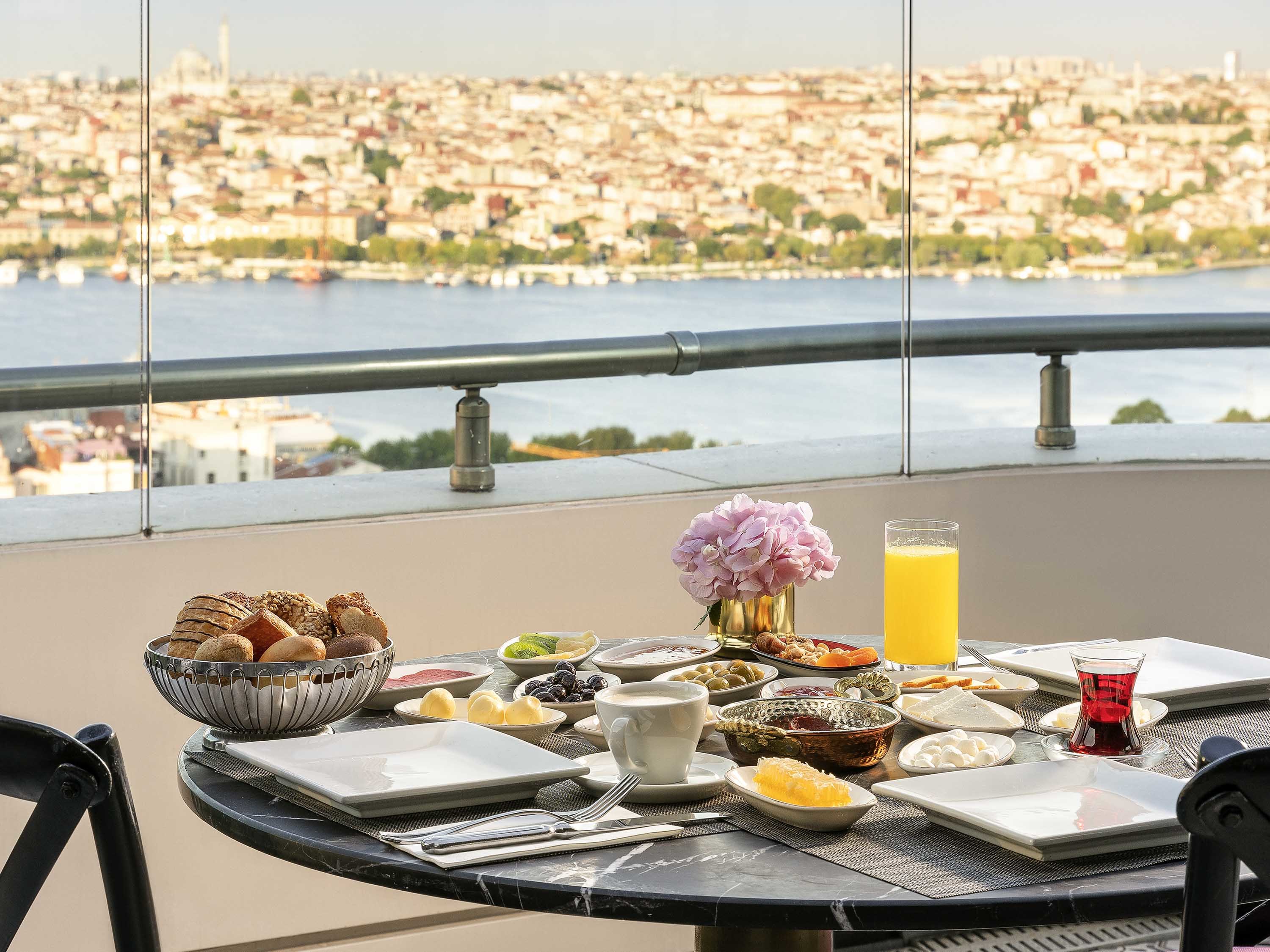 Hotel in Istanbul - Rixos Pera Istanbul - ALL