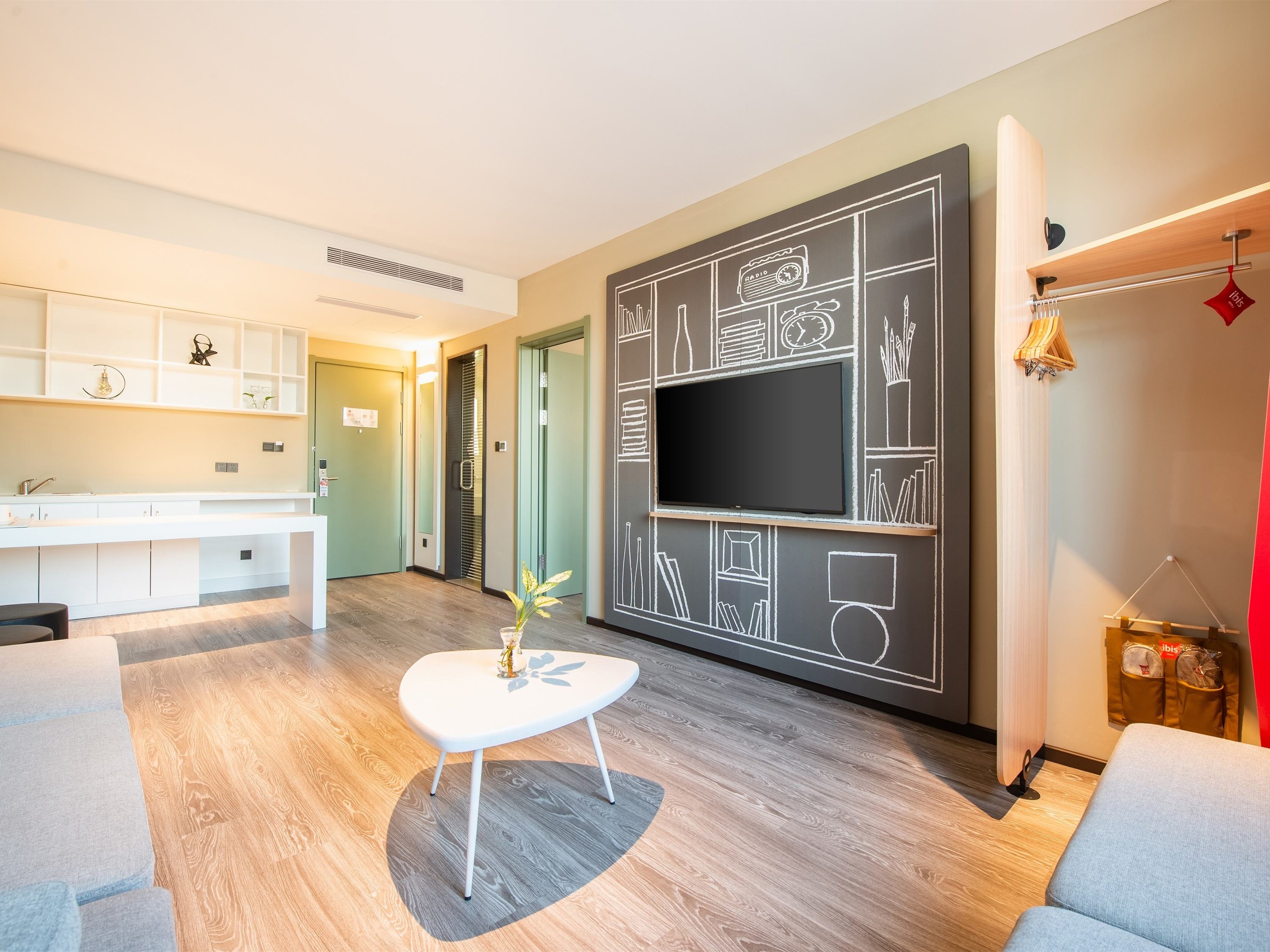 Ibis Dalian Yida Spring Field Hotel - ALL