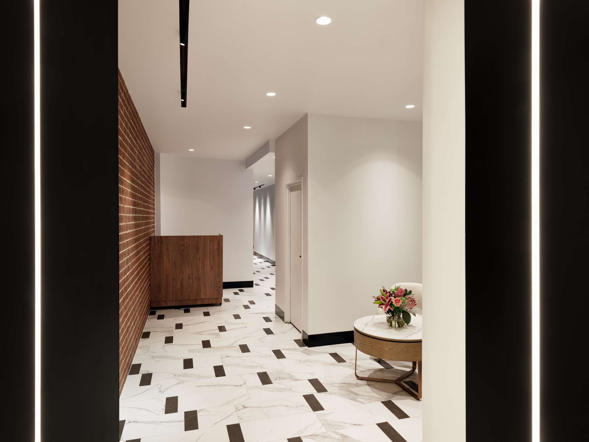 The Clarence Hotel Sydney - ALL