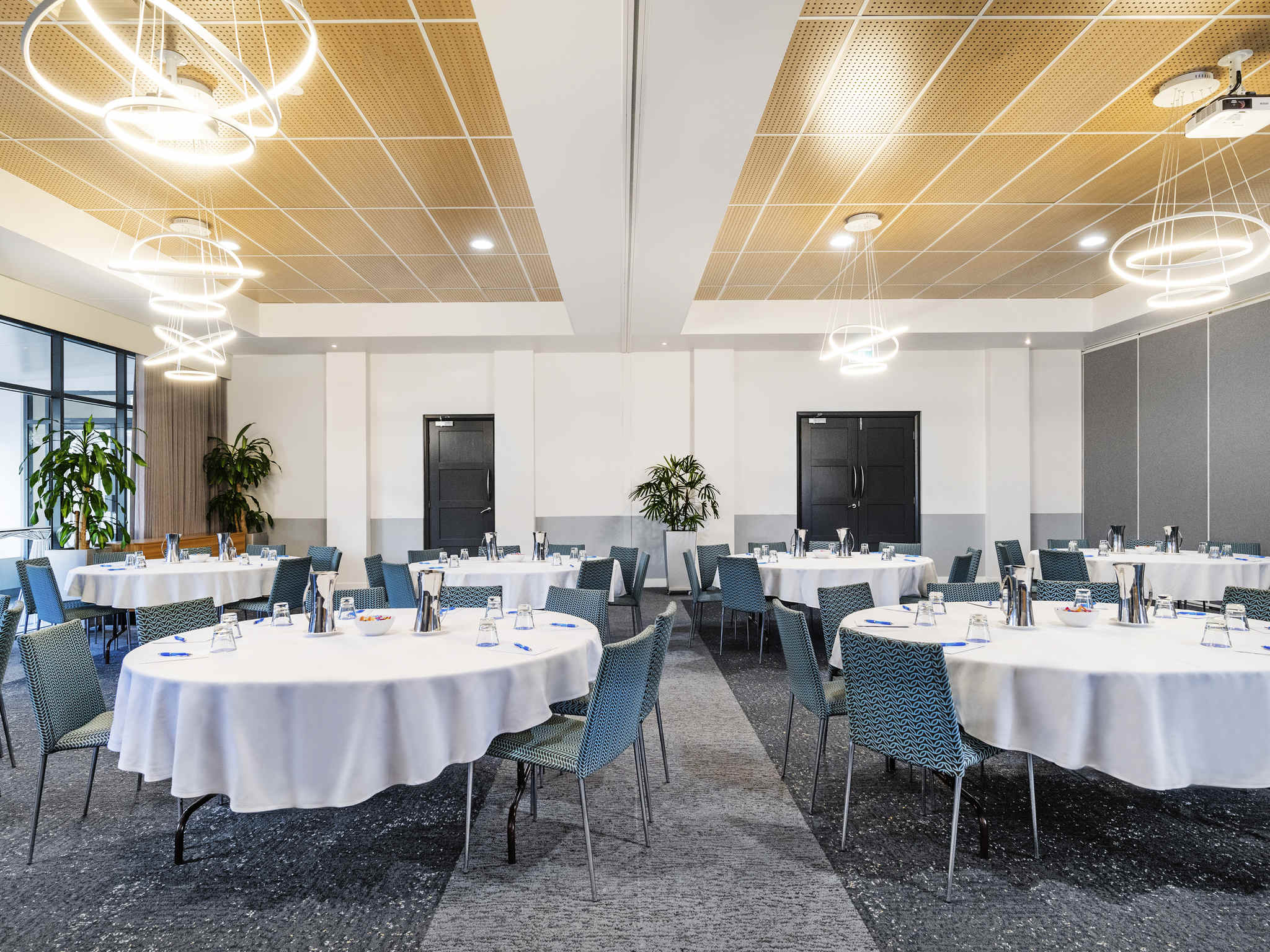 Mantra Mooloolaba Beach, Apartment Hotel in Mooloolaba - ALL