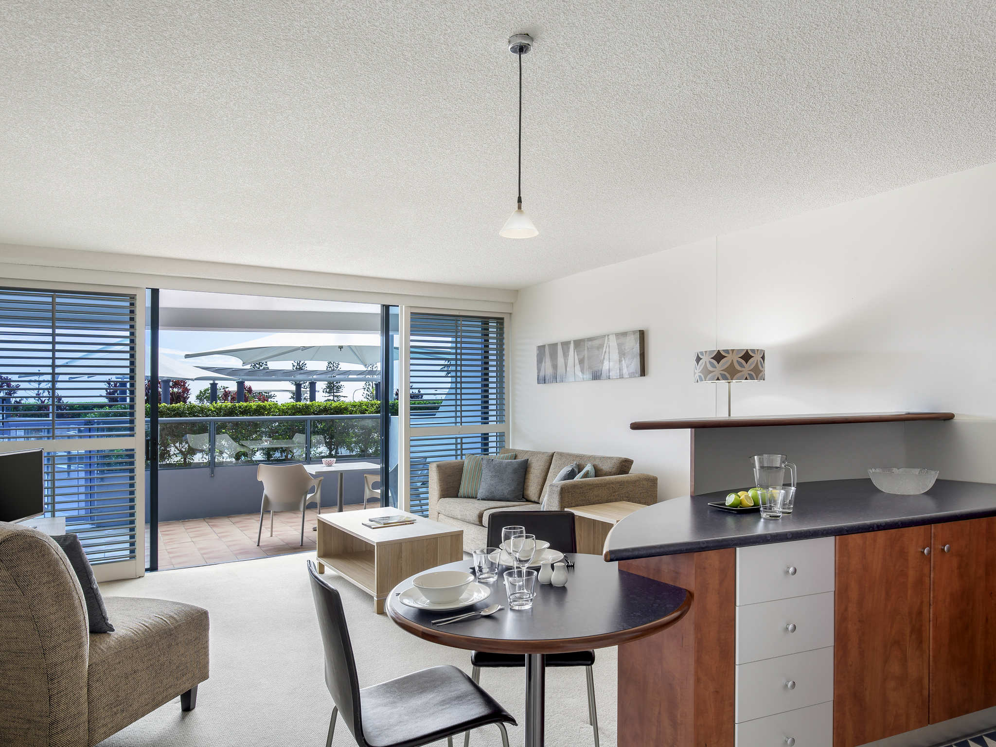 Mantra Mooloolaba Beach, Apartment Hotel in Mooloolaba - ALL