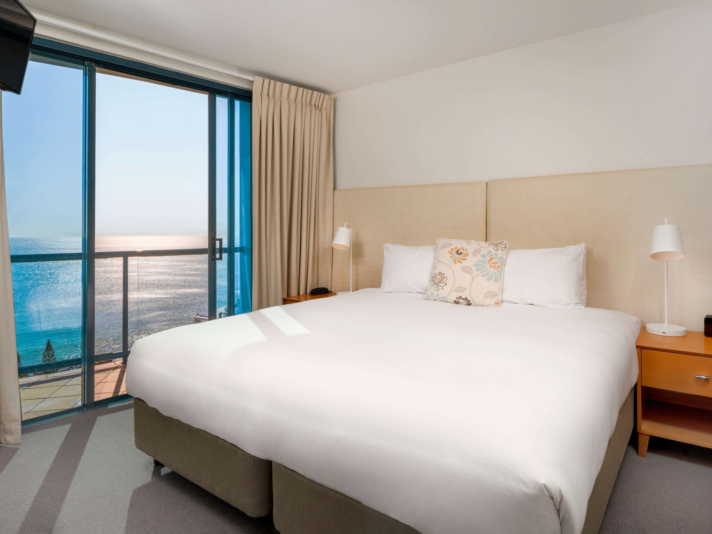 Mantra Mooloolaba Beach | Sunshine Coast Hotel | ALL - ALL