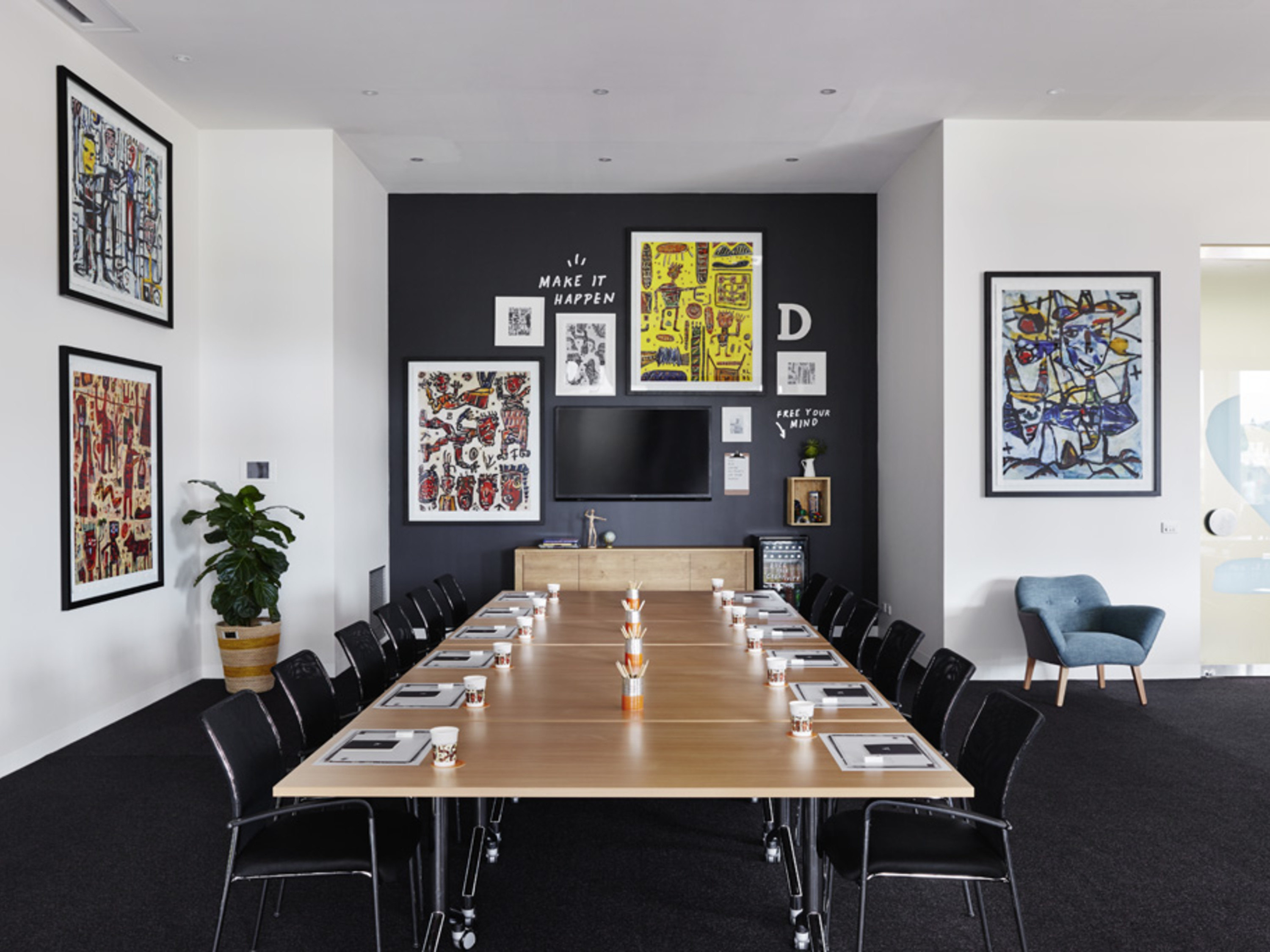 The Larwill Studio Melbourne - Art Series - Meetings