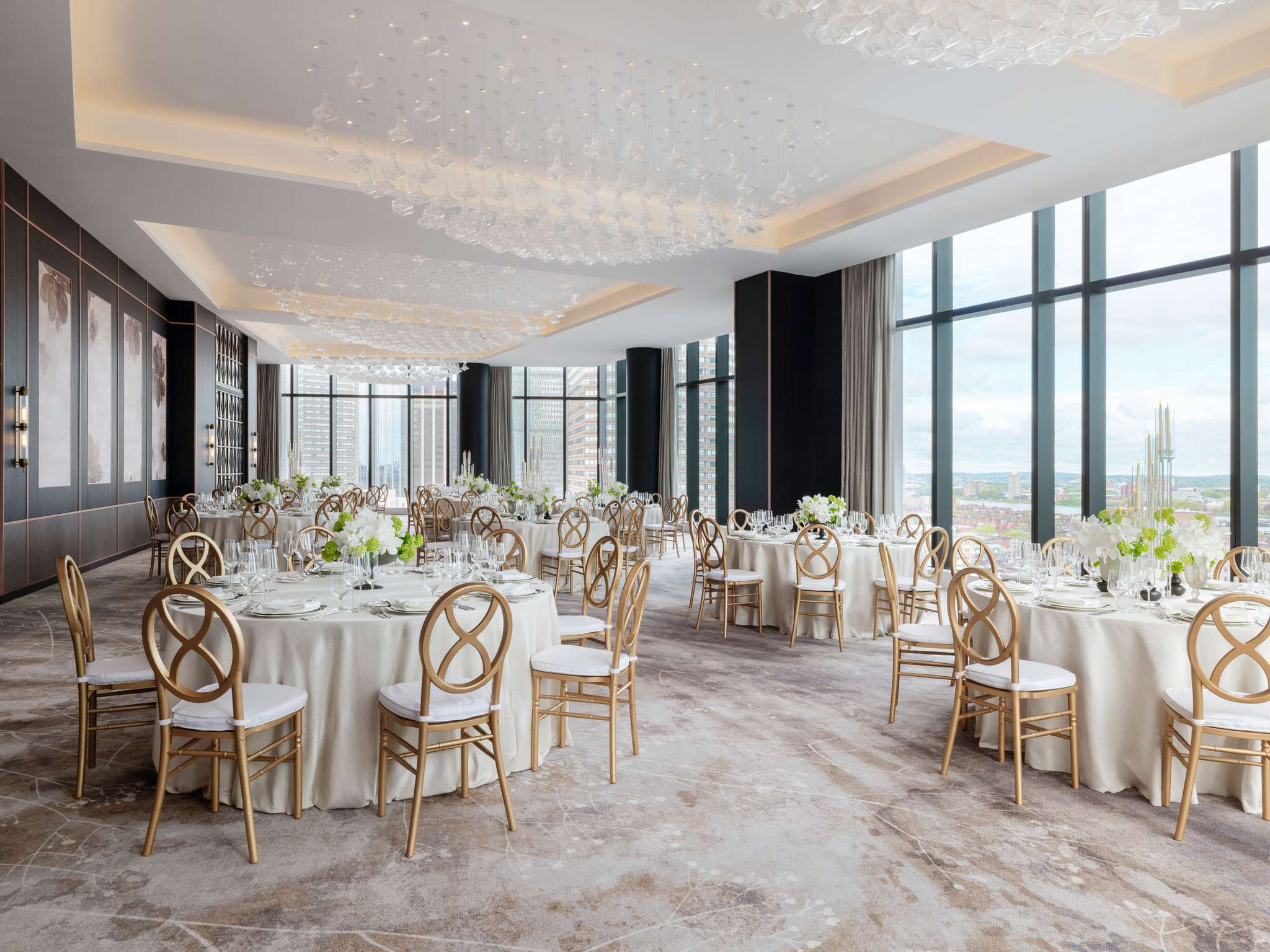 Raffles Boston | 5-Star Luxury Hotel | Back Bay, Boston - ALL