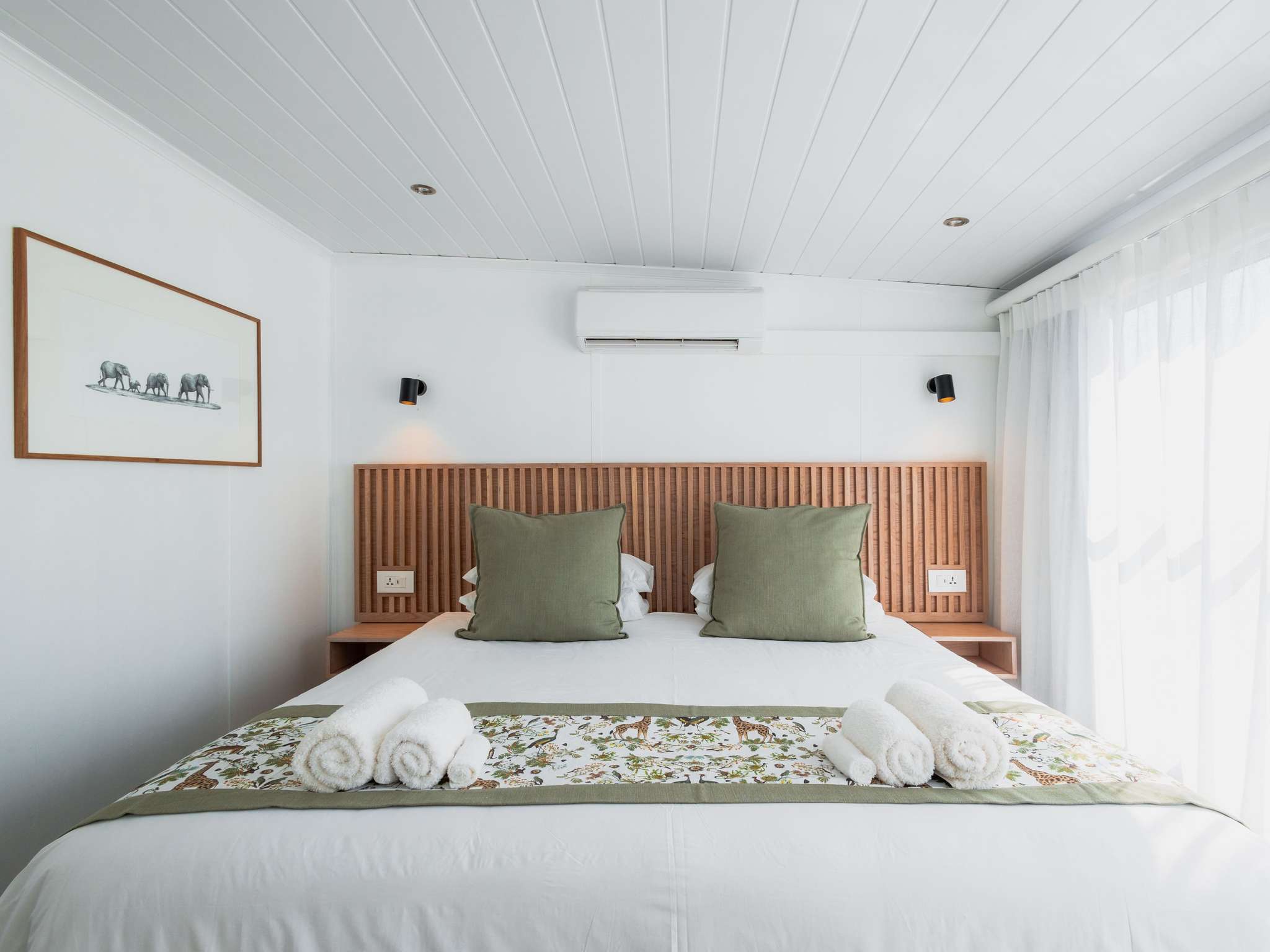 Chobe Princesses by Mantis - ALL