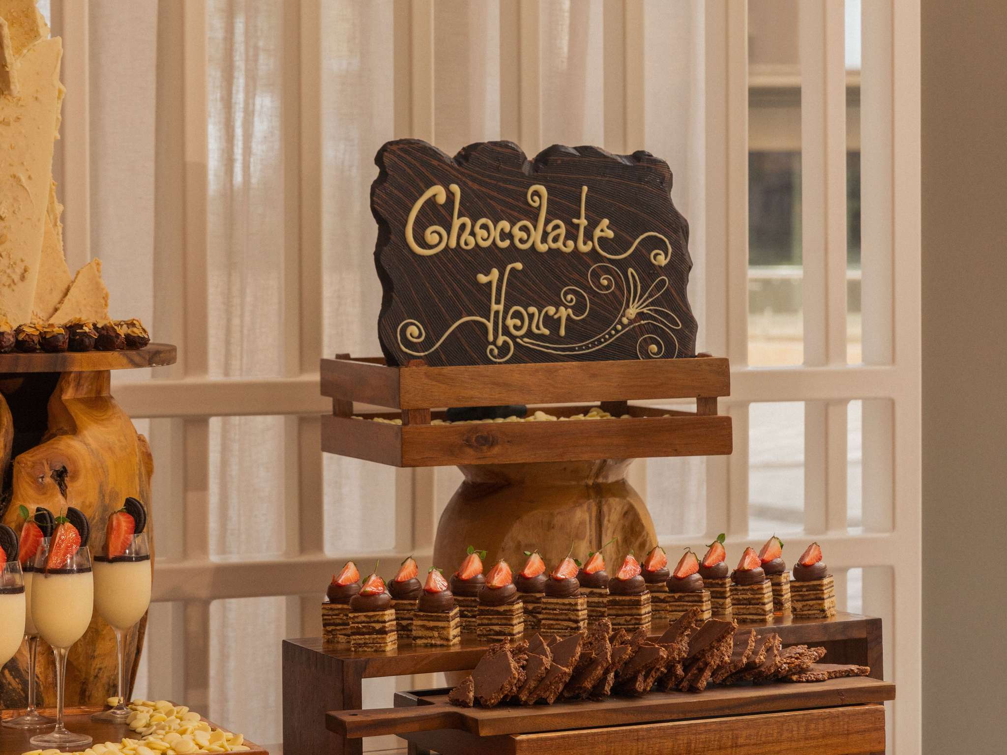 Movenpick Hotel And Hotel Apartments Ghala Muscat, Hotel in Oman - ALL