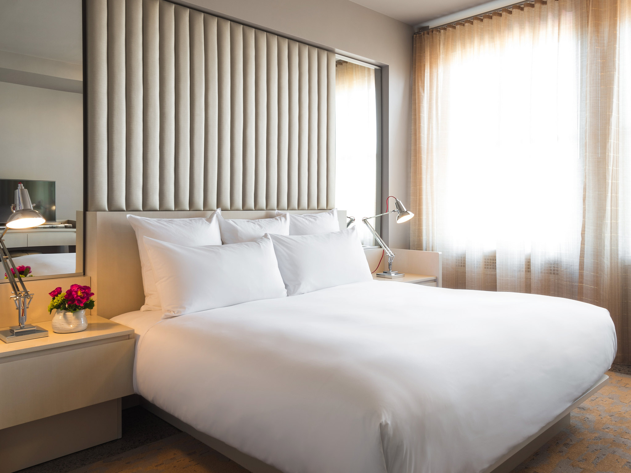 21c Museum Hotel Durham - ALL