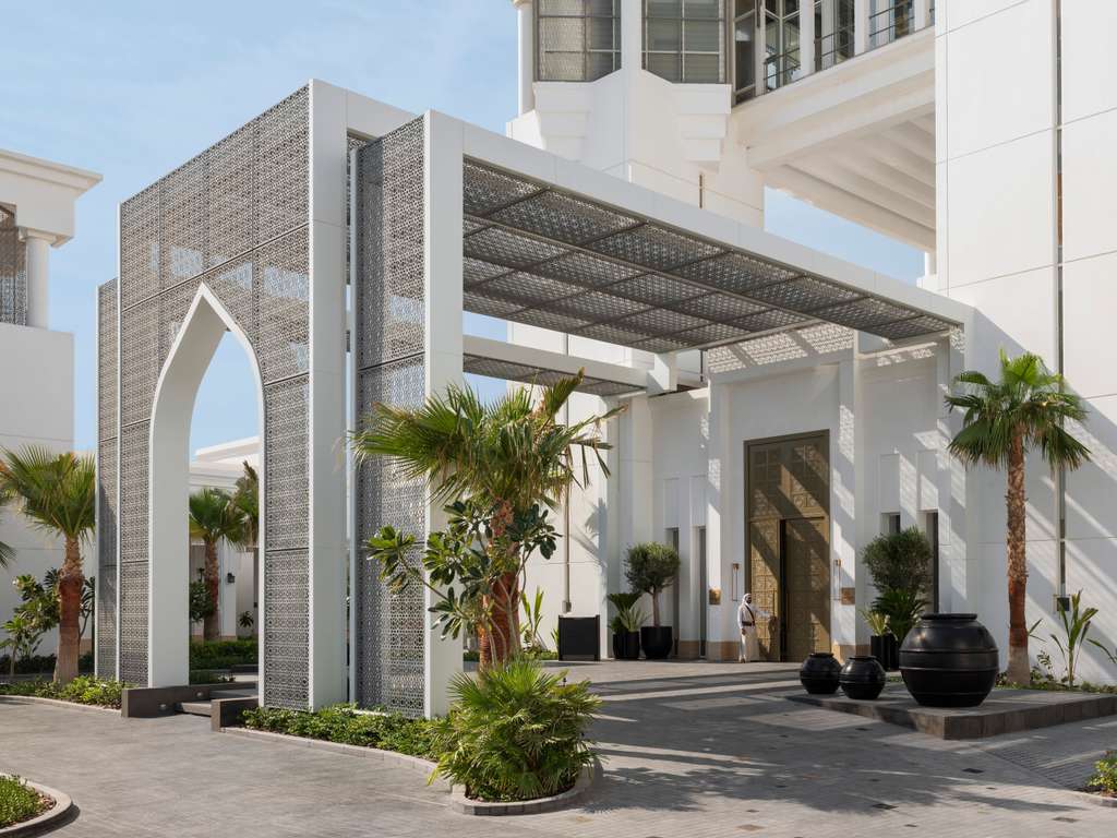 Raffles Al Areen Palace Bahrain | Luxury Hotel in Bahrain - ALL