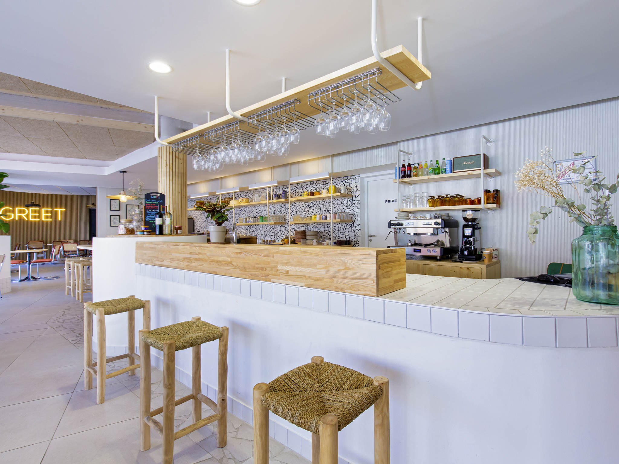 greet hotel Salon de Provence - ALL